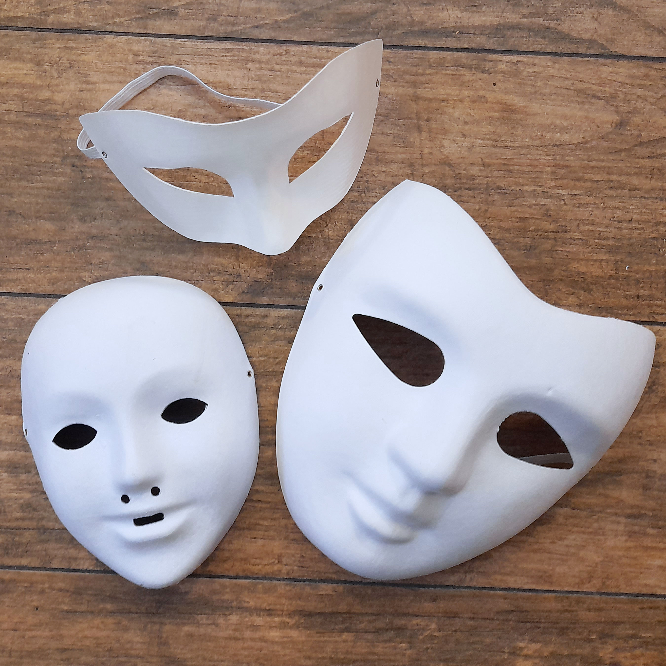 Fastnachts-Workshop - Die eigene Maske aus Gips - www.kunst-workshops.de