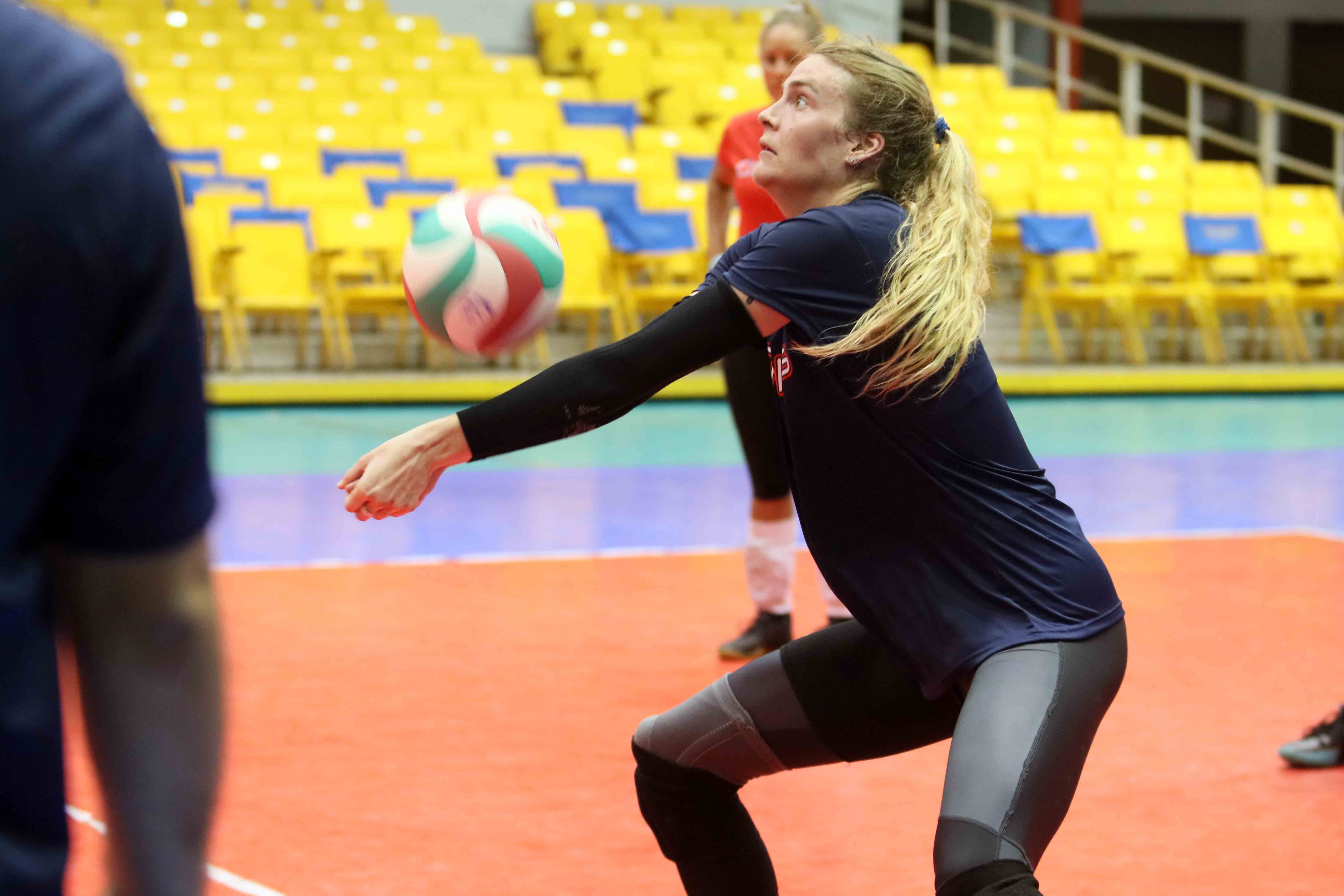 TAYLOR SANDBOTHE LLEGA DECIDIDA A GANAR EL SEXTO CAMPEONATO CON LAS ...
