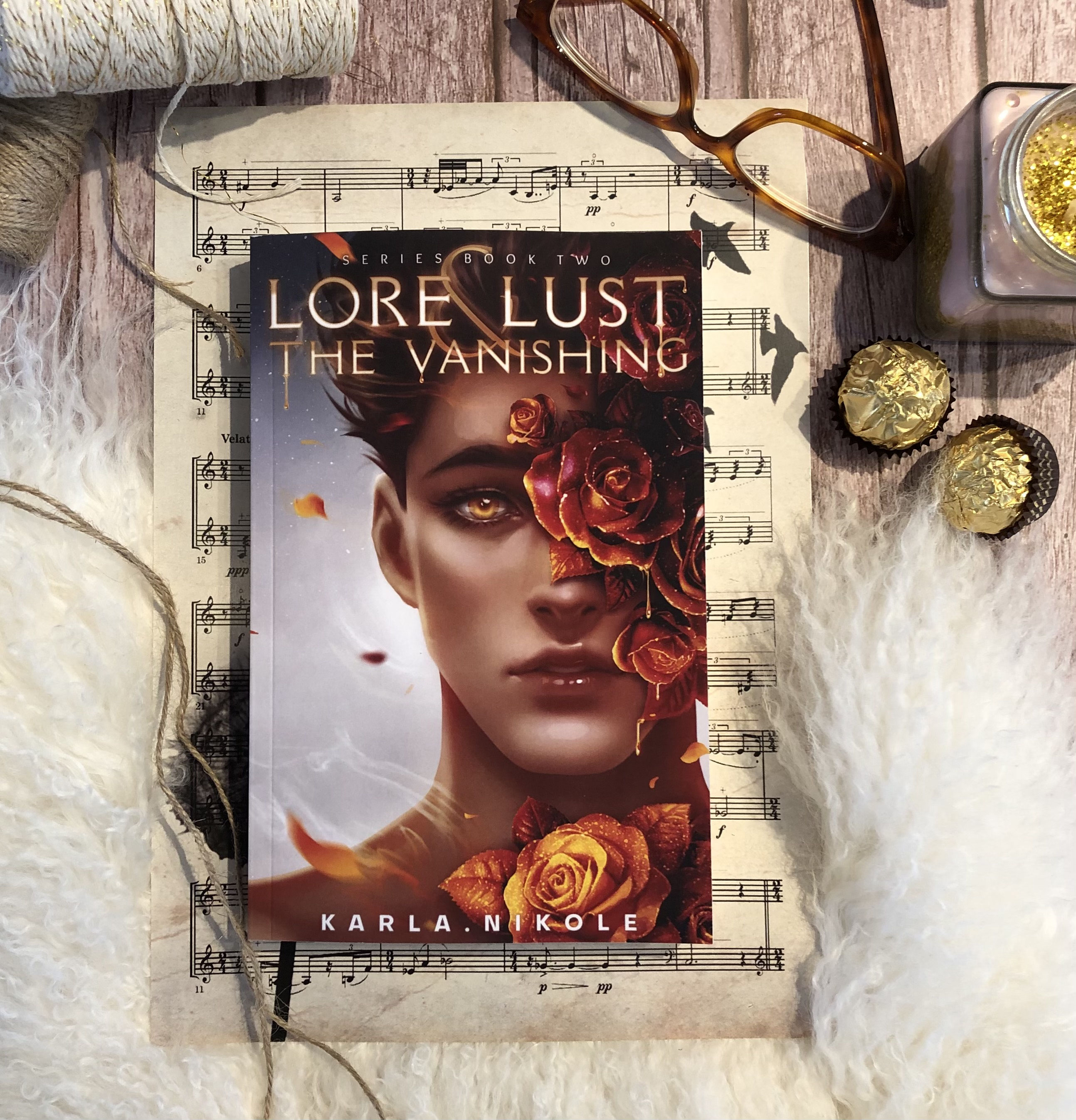"The Vanishing" Lore & Lust Series 2 by Karla Nikole - Buch Blog Miss Blattsalat Book Blog