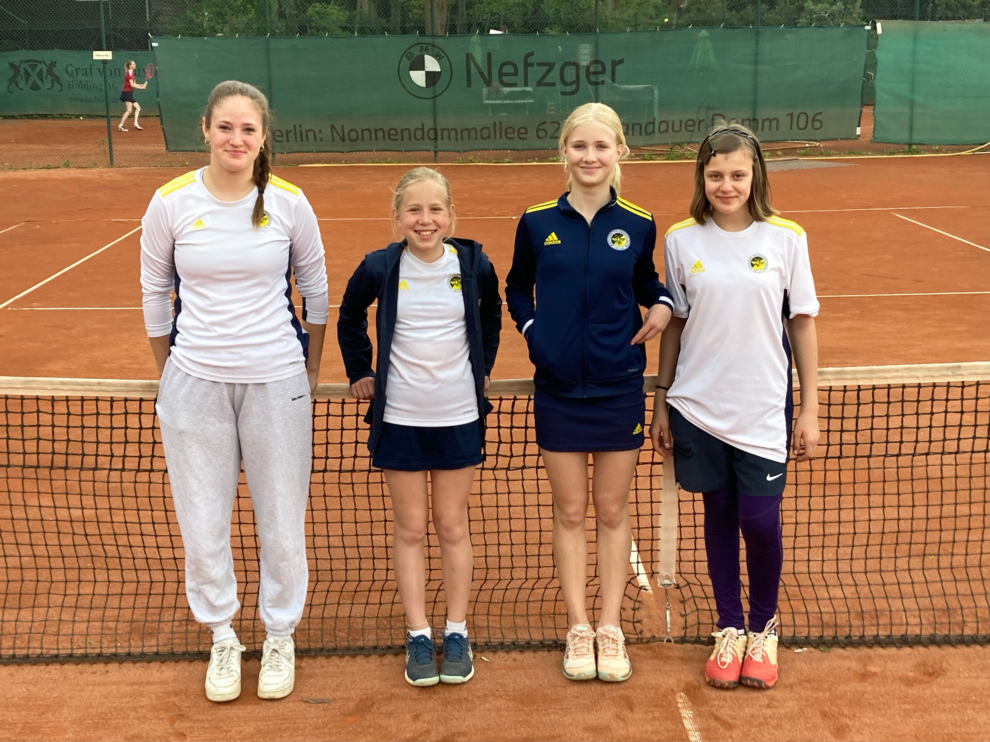 Auftaktsieg für das weibliche U15-Team - Zehlendorfer Wespen