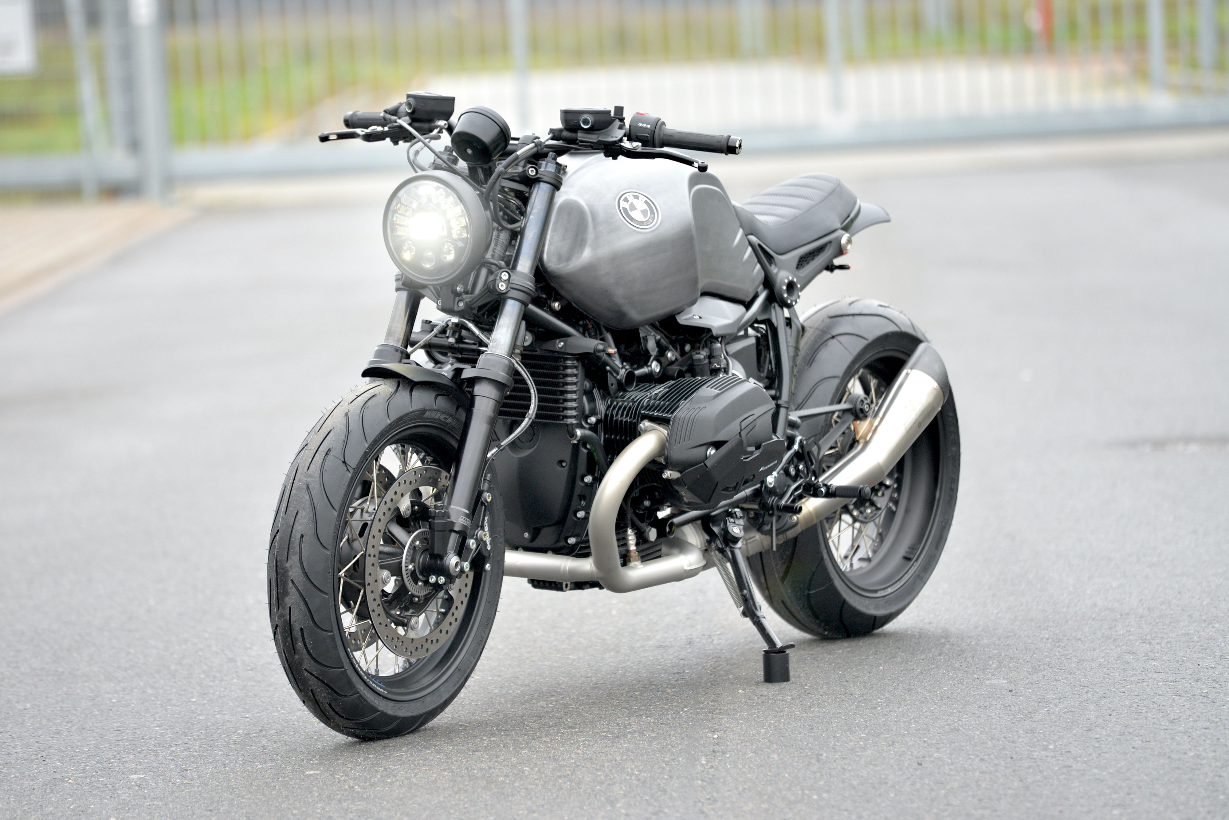New Bike: BMW R9T Roadster for TOURATECH® - WalzWerk® Motorcycles