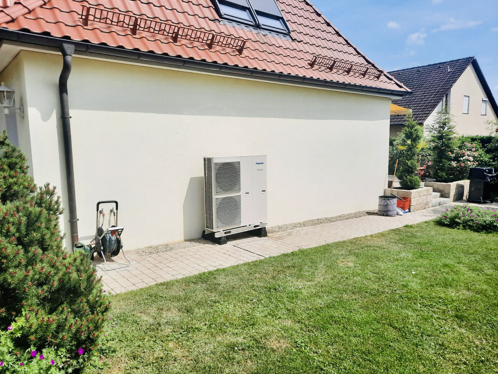 Luft-Wasser-Wärmepumpe für Hohenstein, Vorra und Hirschbach - IKratos - Solar - Waermepumpe