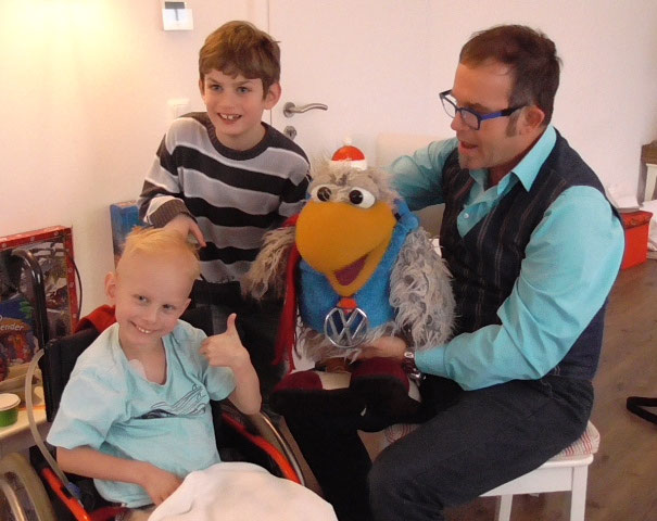 Wunsch Nr. 9: Zwei lustige Vögel besuchen Jonathan - 100kinderwuensches ...