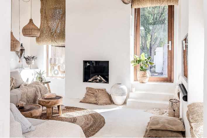 Binnenkijken ibiza interieur in Wabi-Sabi stijl - Kijkjeinhuisentuin.nl