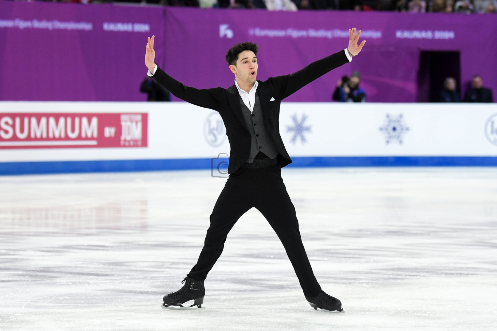 Interview Luc Economides : "Oui, j'ai ma place !" - Skate-info-glace