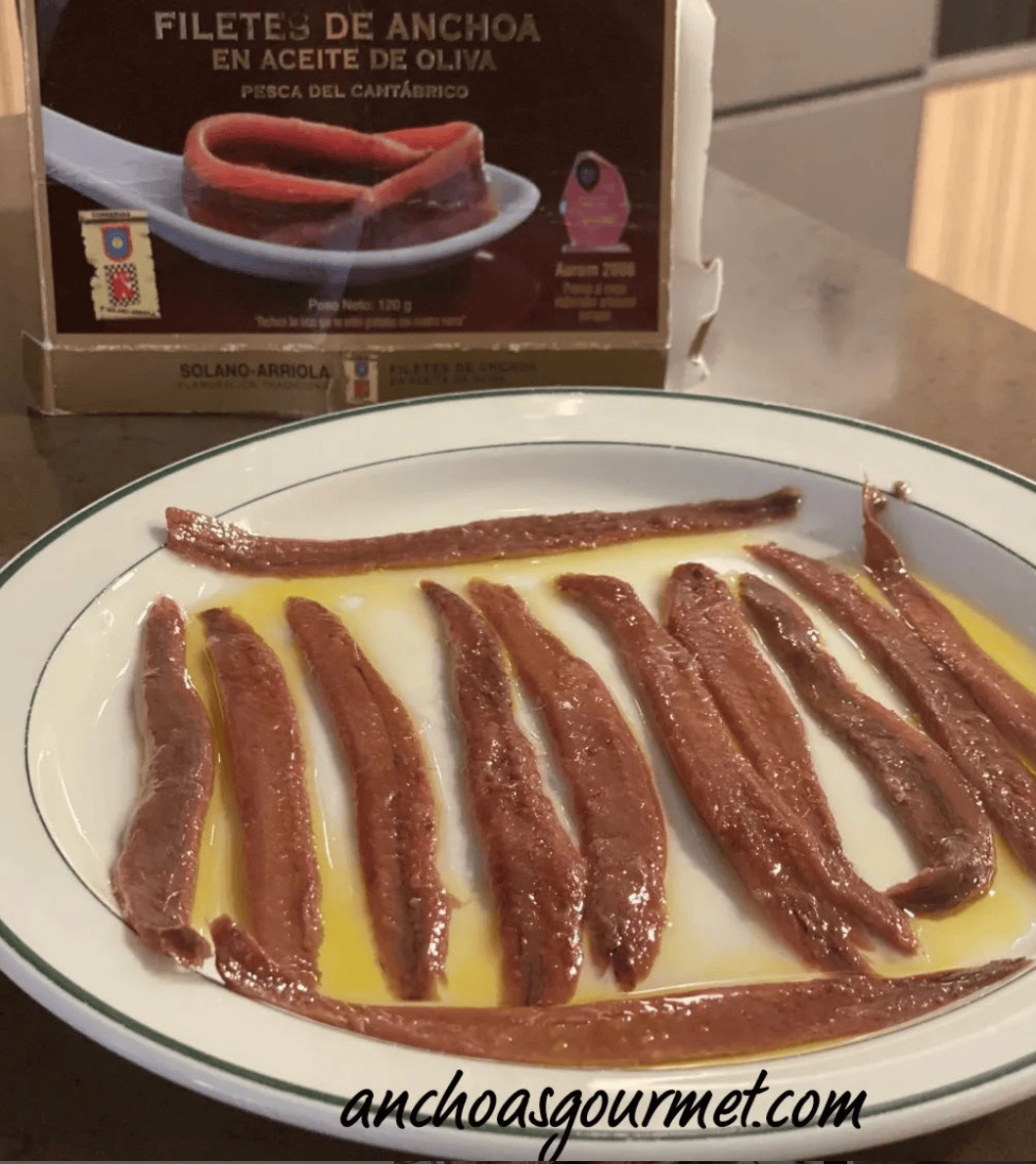 Cómo disfrutar de las mejores anchoas del Cantábrico con Solano Arriola ...