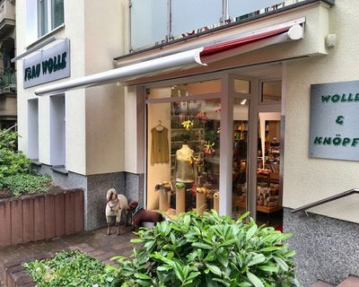 Frau Wolle Berlin - Frau Wolle Berlin - Wolle, Perlen, Knöpfe