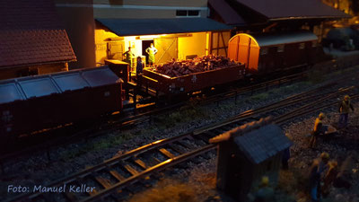 Vorbildgerechte Modellbahn » Siloturm BayWa von Pola (844), Getreidesilo