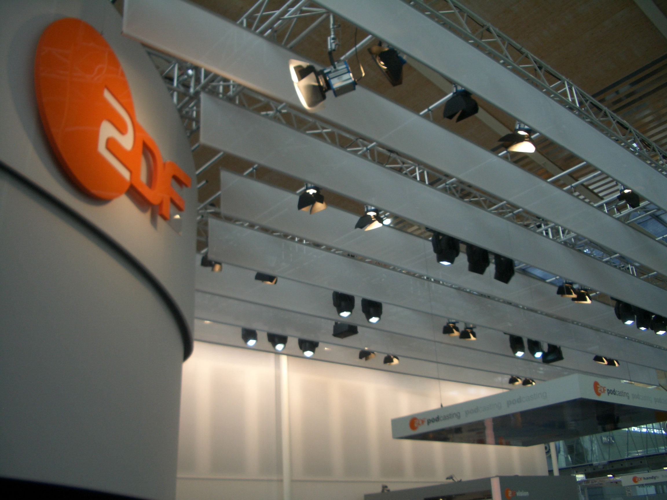 ZDF - Cologne Hunters Licht und Ton Servive GmbH