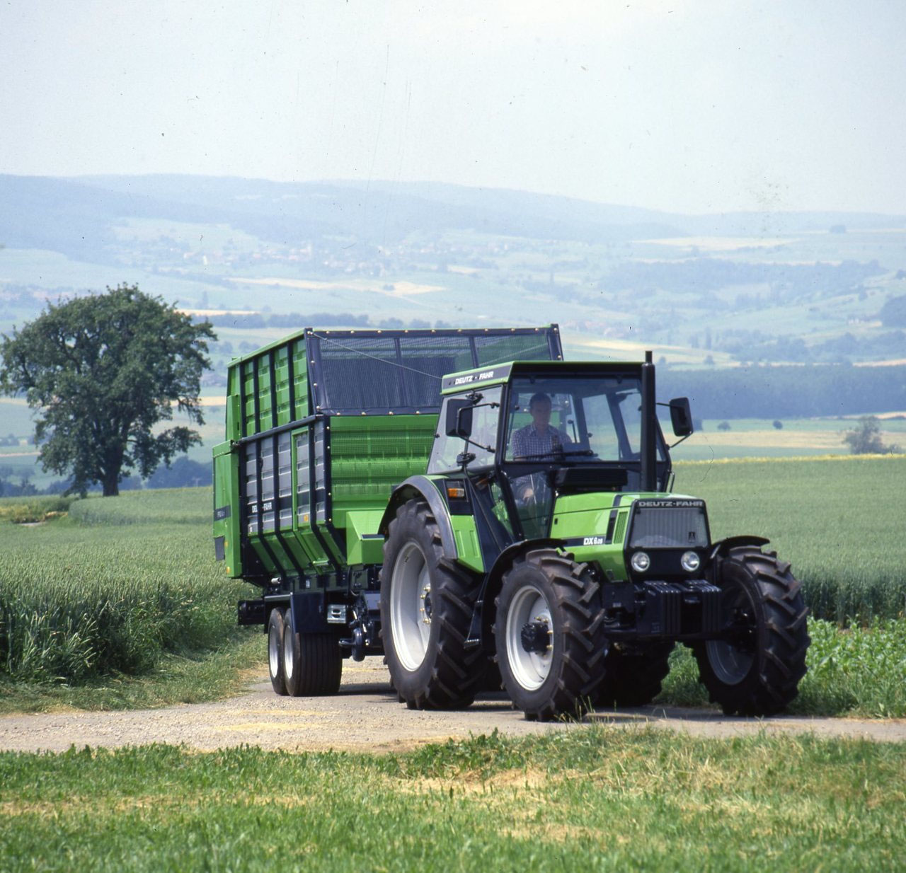 Deutz-Fahr DX 6.05/DX 6.10/DX 6.30/DX 6.50 - Technische Daten - tractorbook.de