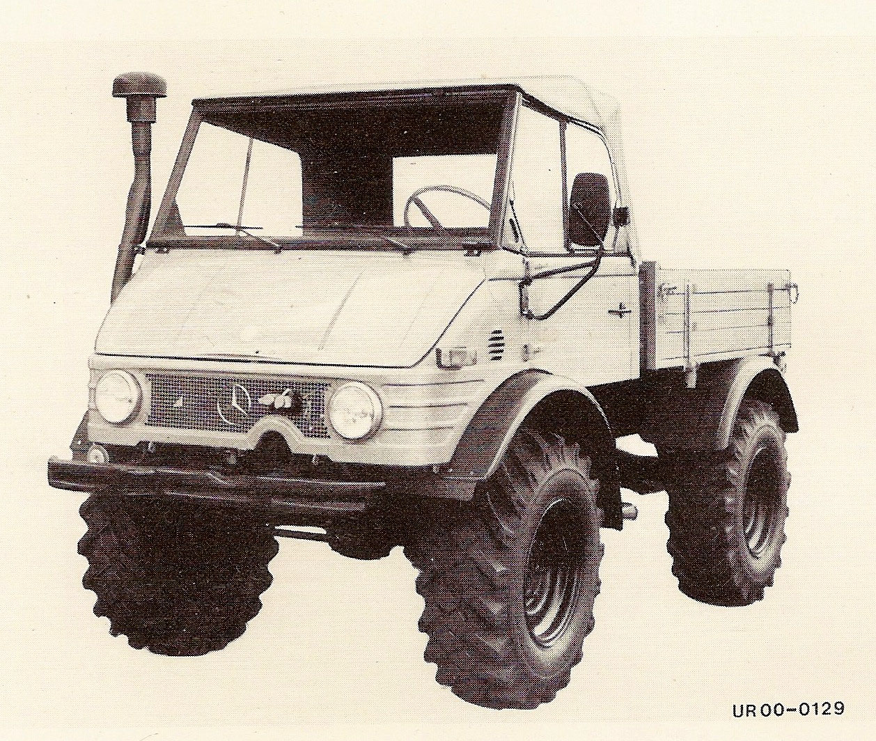 Unimog 421 LKW 1981 Mercedes Benz UNIMOG 421 | Blinto