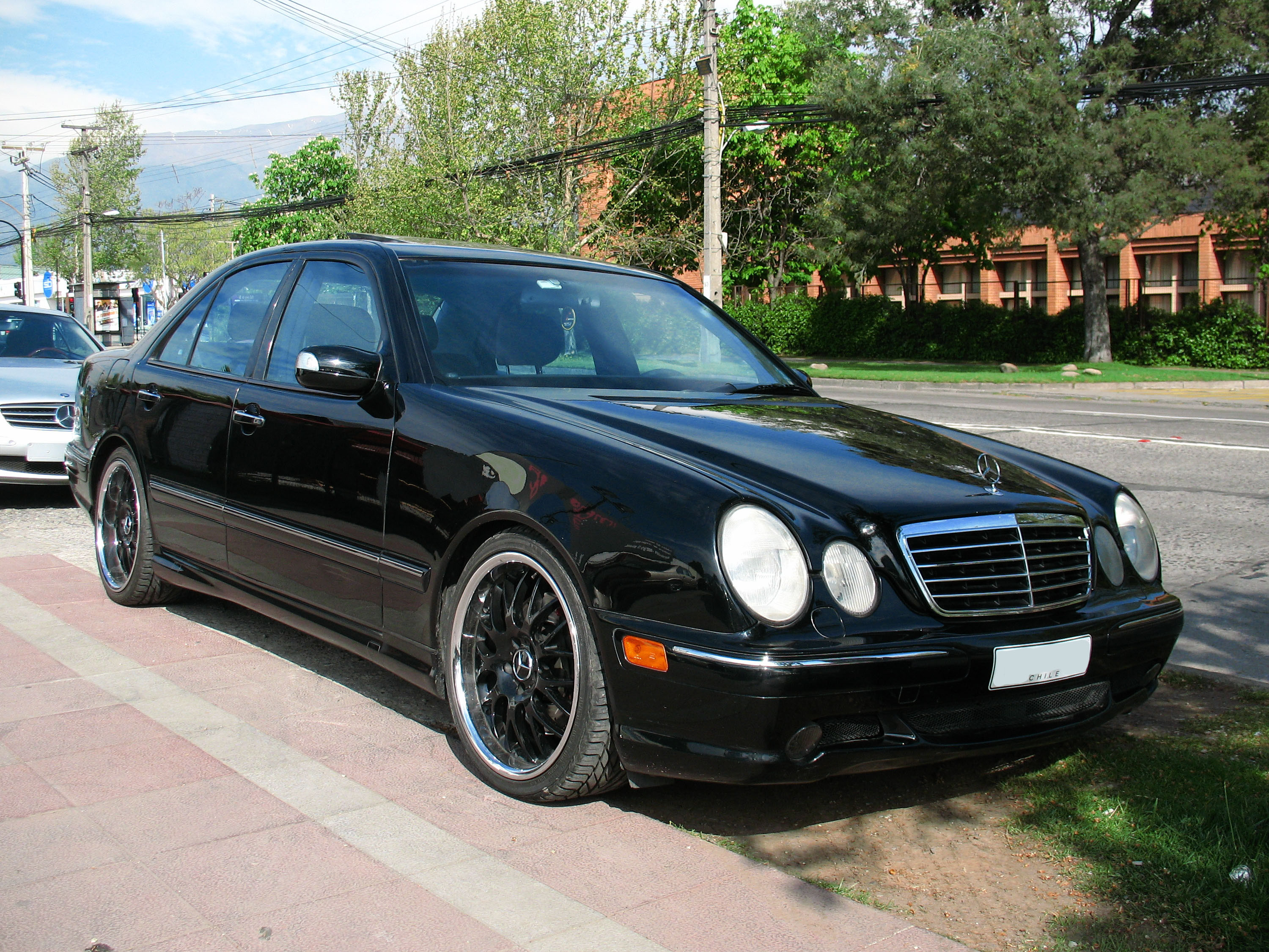 Bilder - Mercedes-Benz E-Klasse (W210)