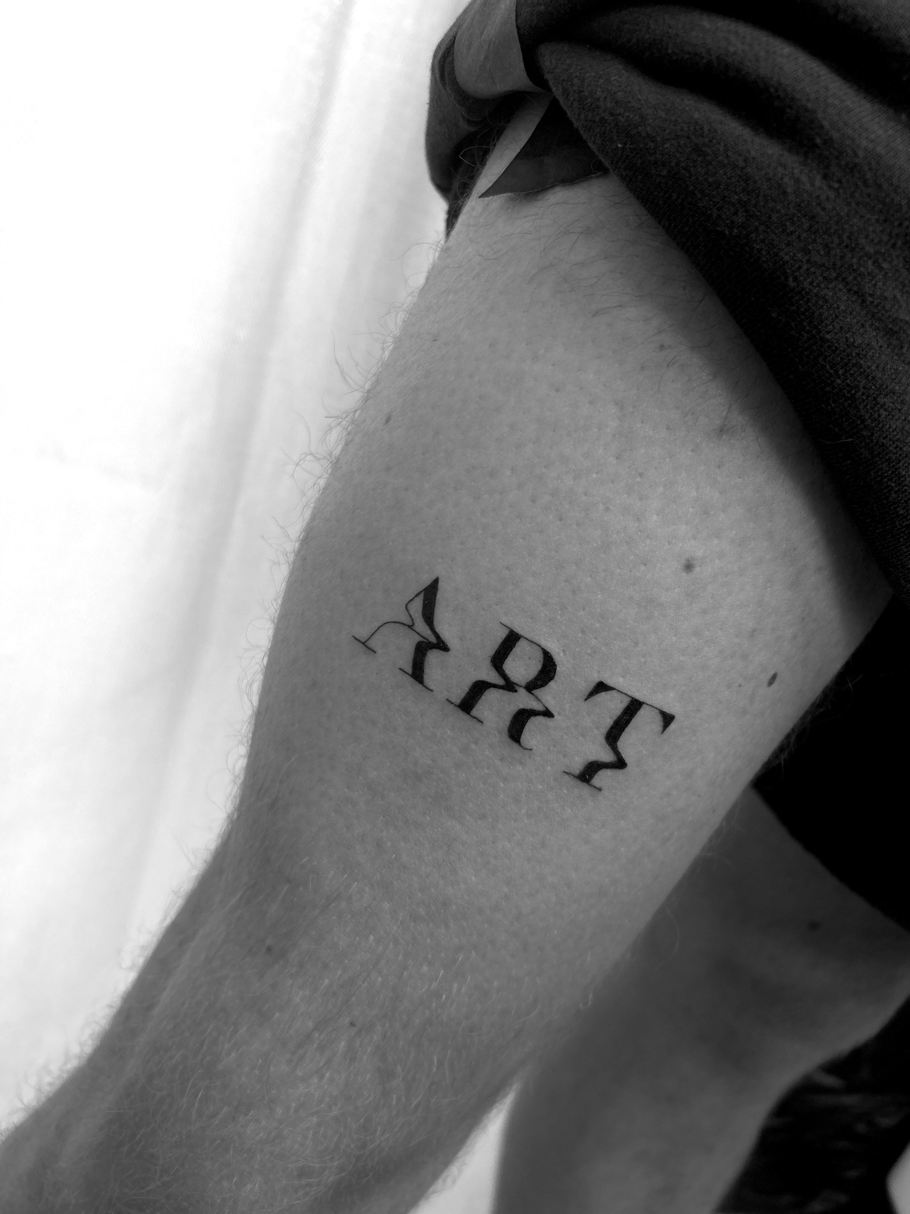 Referenzen SYRIA - gute-stube-tattoos