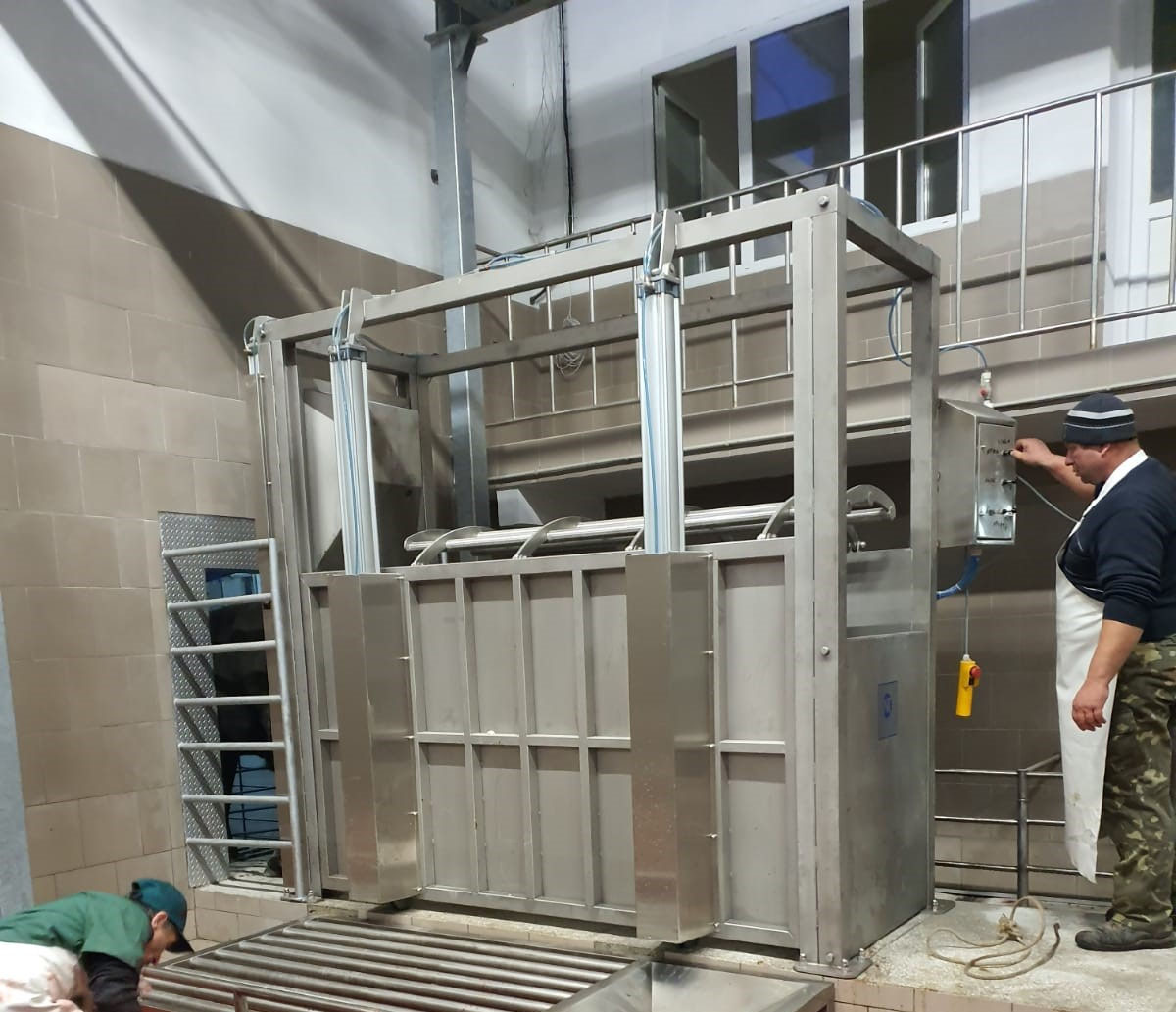 Beef Stunning Box - schadequipment