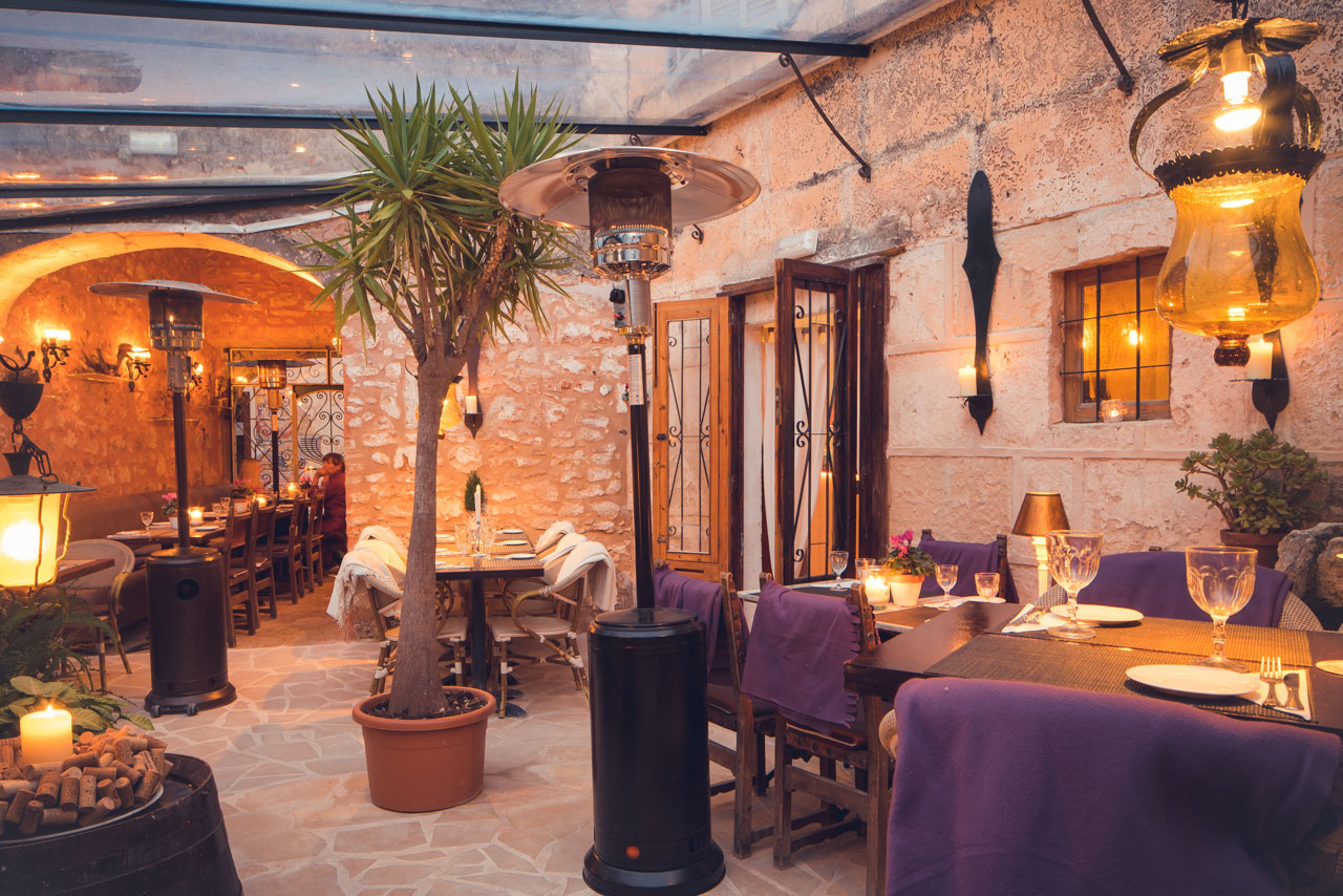 Cafe Pablo Santanyi Mallorca - Cafe Bistro Pablo Santanyi