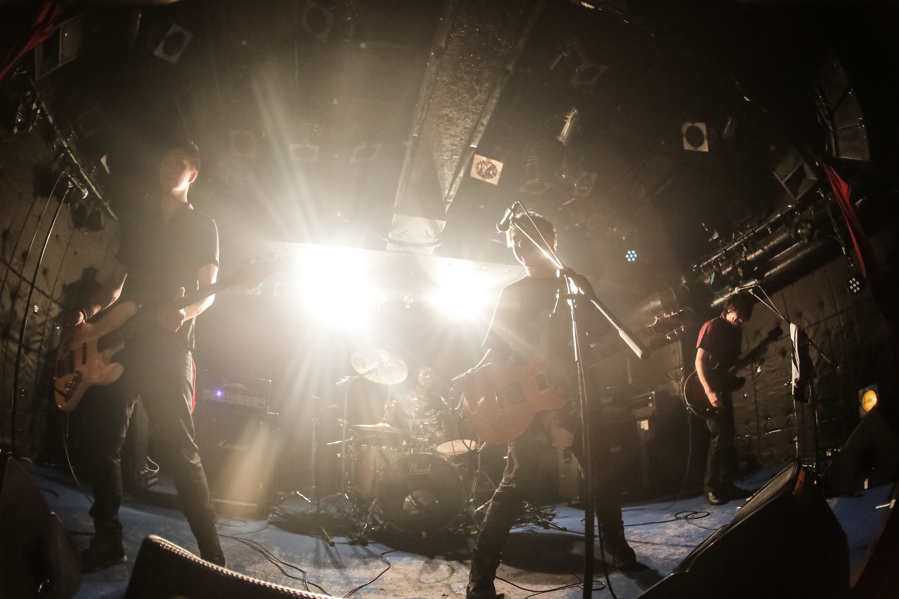 PHOTO - WALK FOUR ABREAST official site