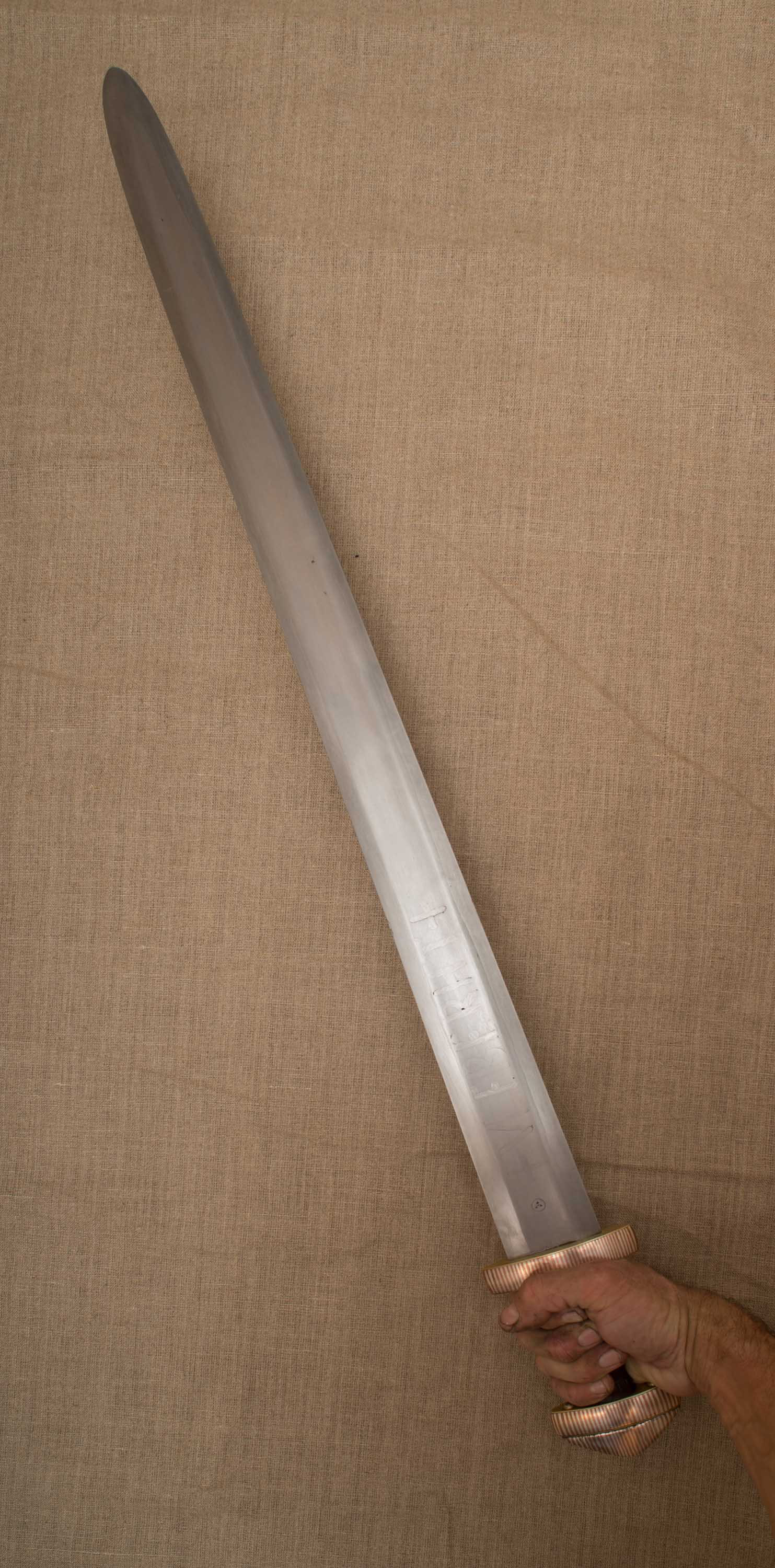 Épée viking du Type H, VLFBERHT, courant Xème siècle • - Gaël Fabre ...