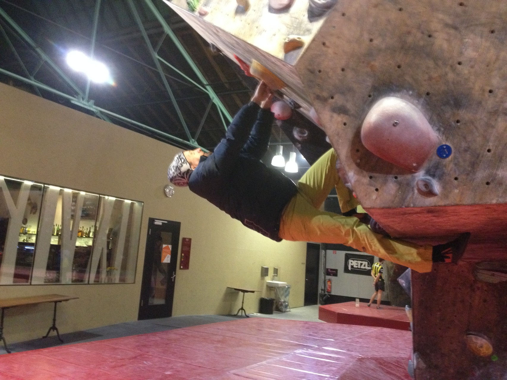 Boulderhalle Minimum in Zürich - Bergsport