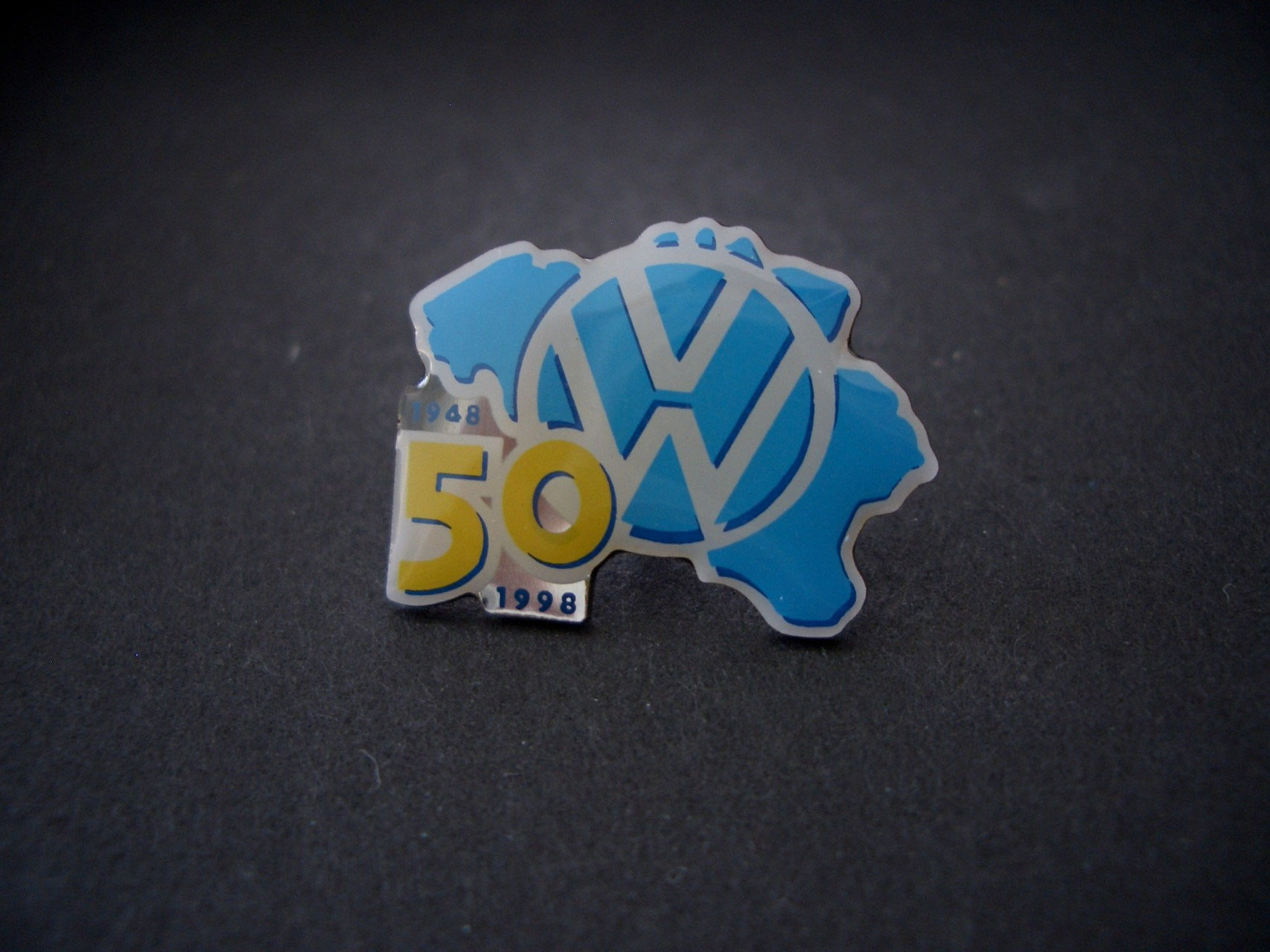 VOLKSWAGEN Pins und Anstecknadeln - Volkspin - VW Volkswagen Pins und ...