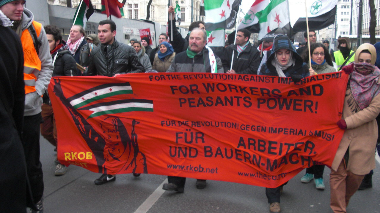 Free Syria! Down with Assad! Freies Syrien! Nieder mit Assad! - REVOLUTION