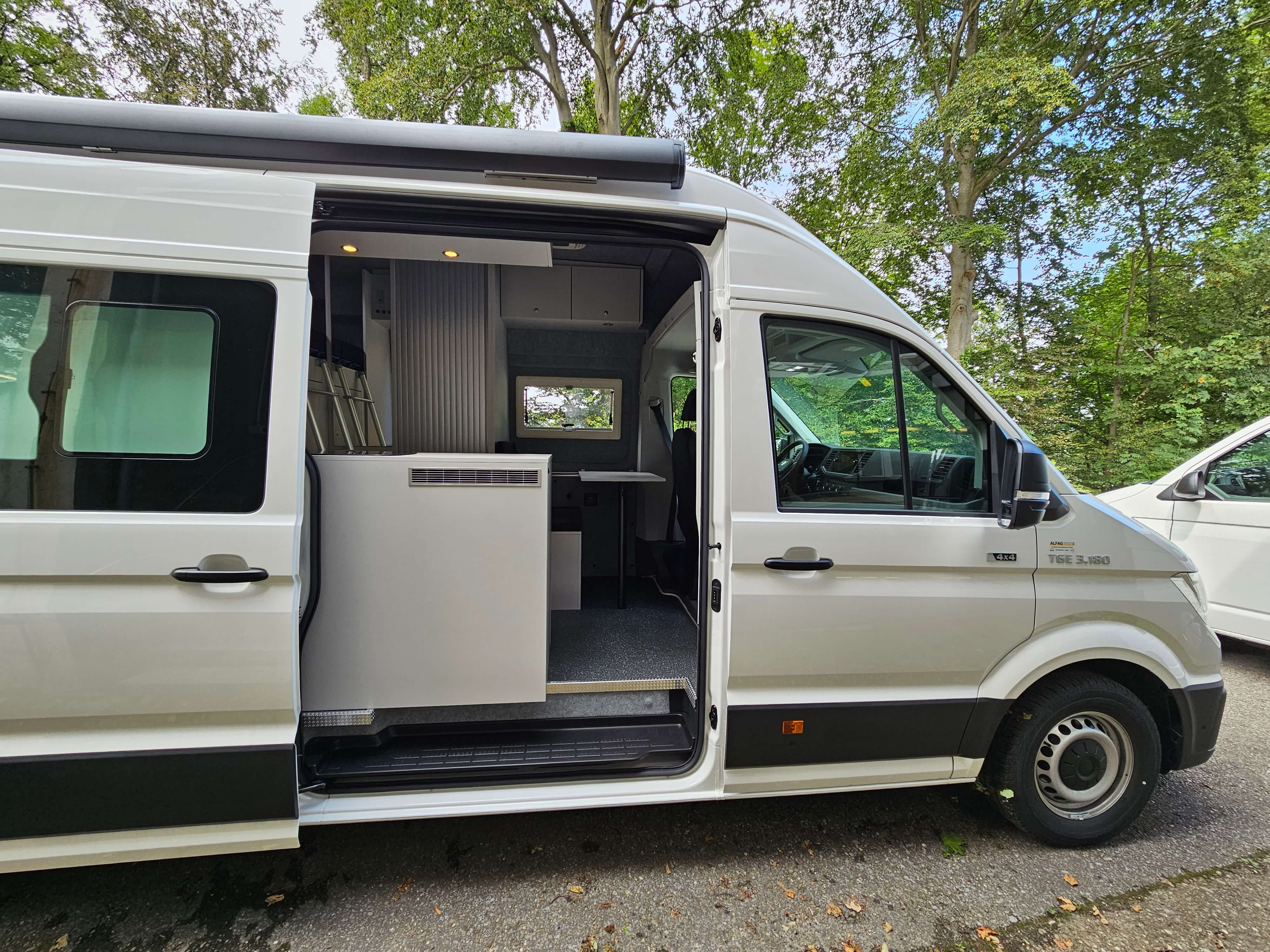 MAN TGE - Camper Ausbau in der Schweiz