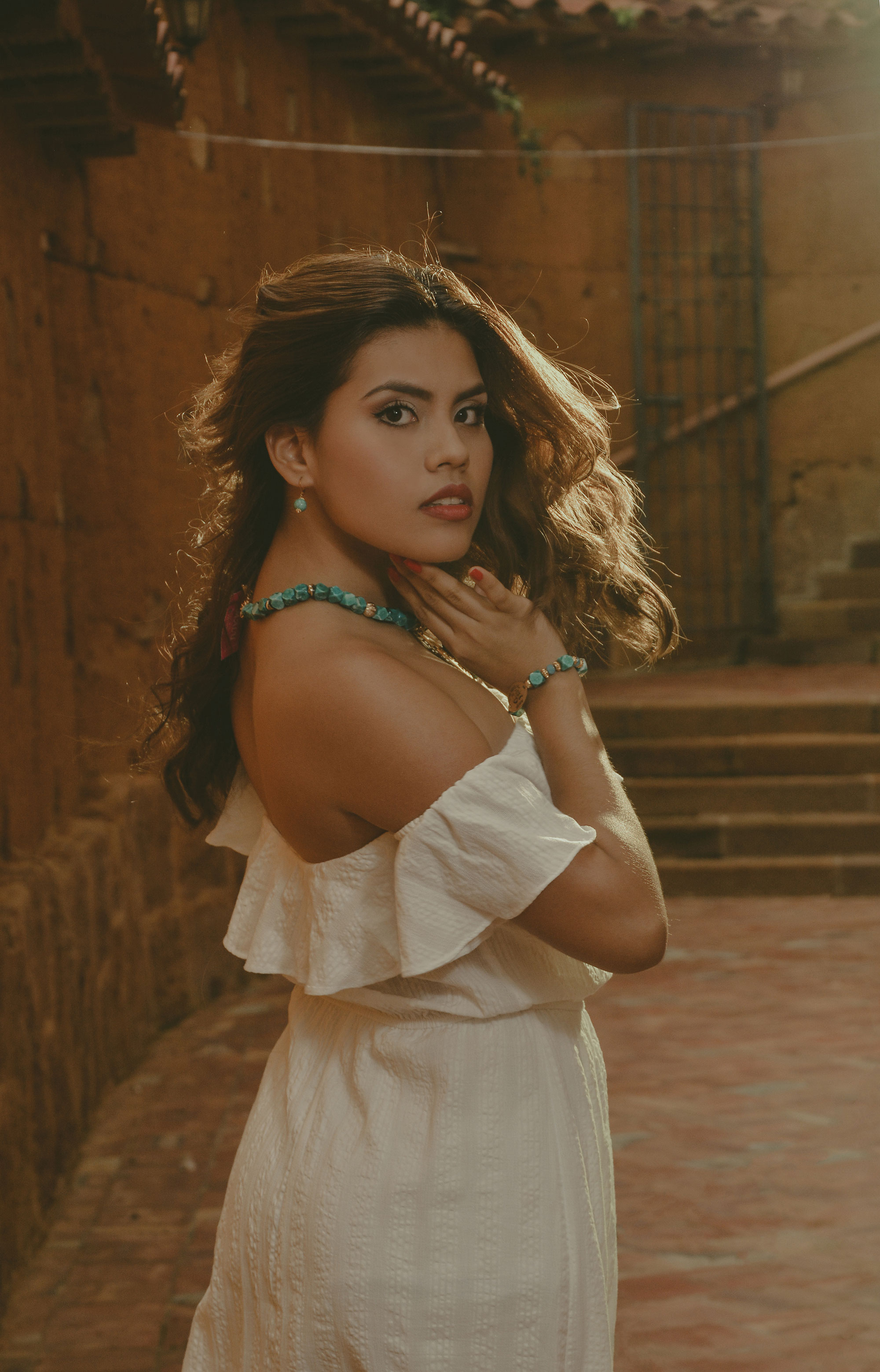 Angie Ulloa - Página web deJulianCastro002