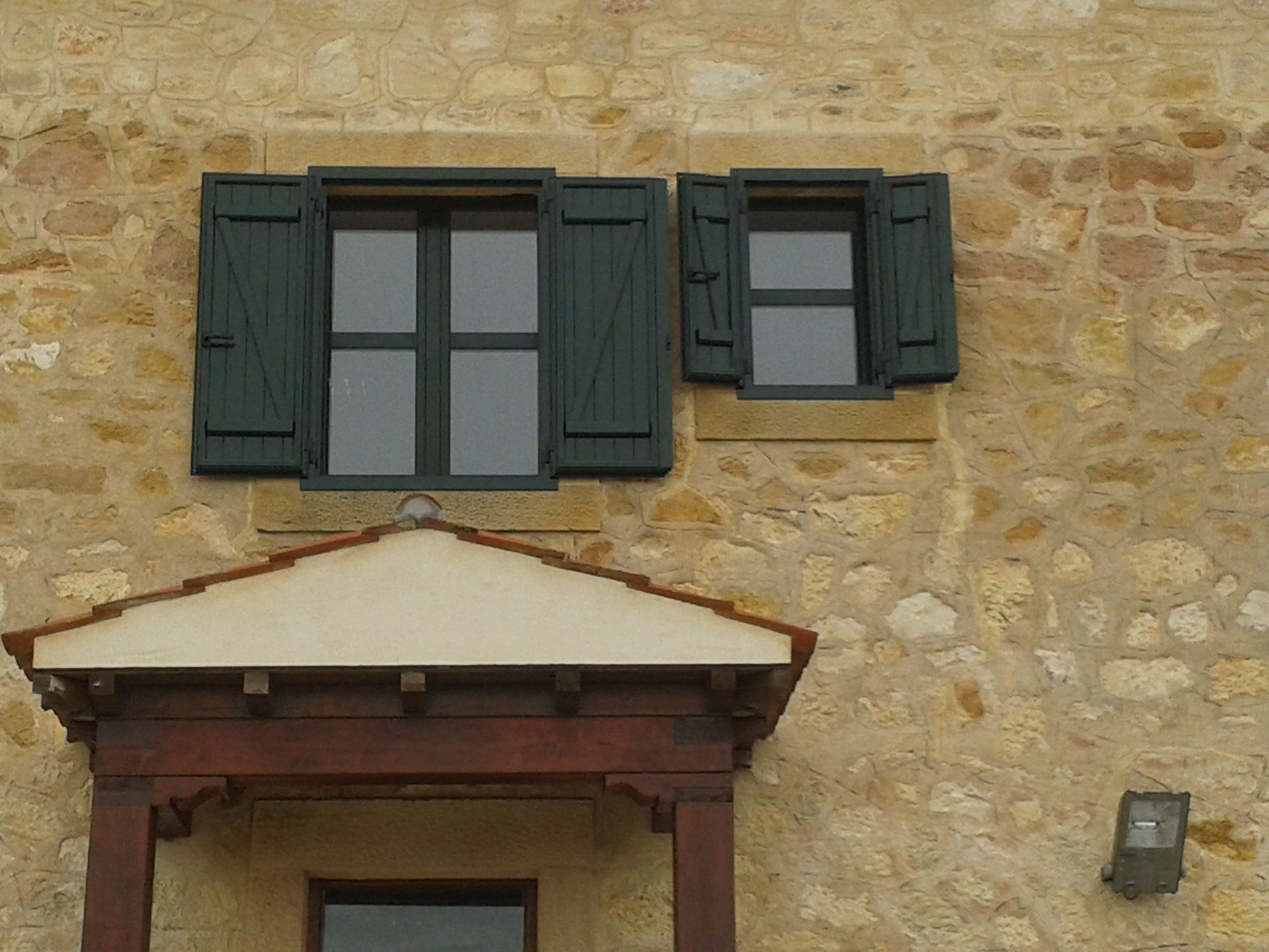 Contraventanas - Aluminios Noáin Garés