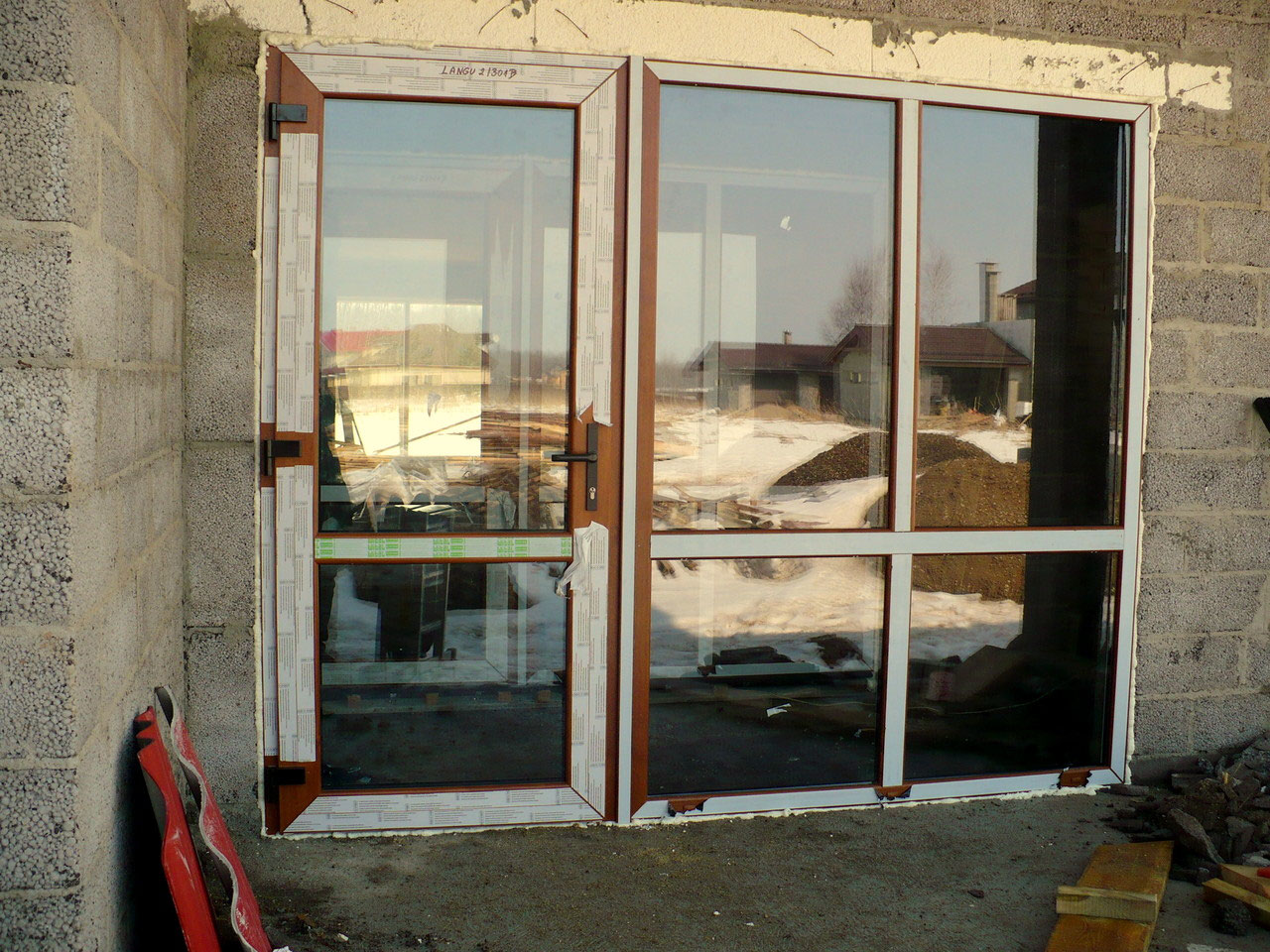 Galerija - languras pvc langai autoservisas