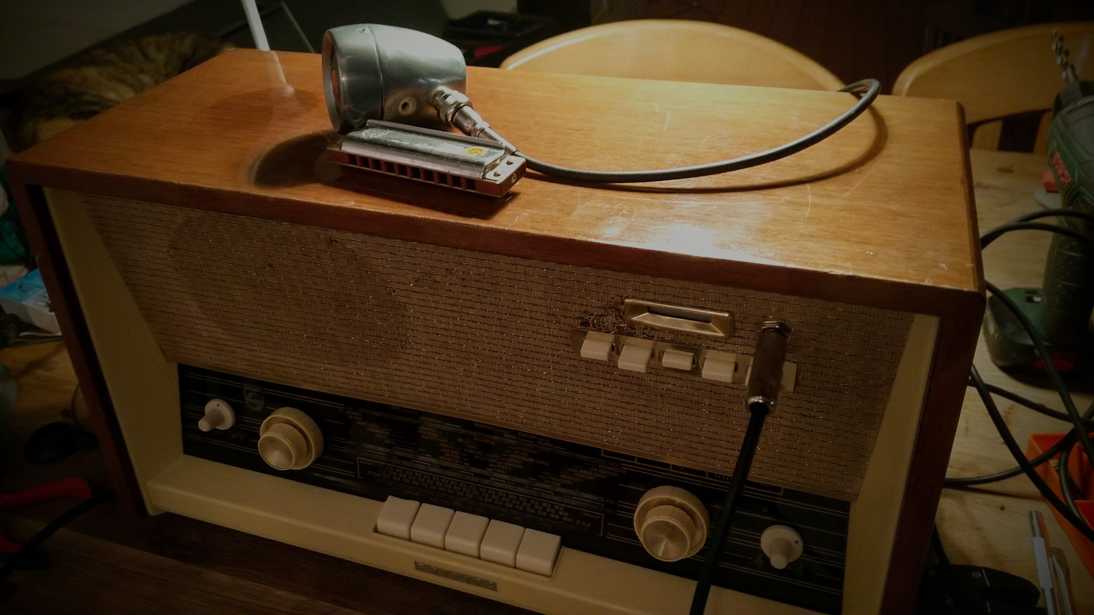 Philips RadioAmp - Vintage harmonica microphones