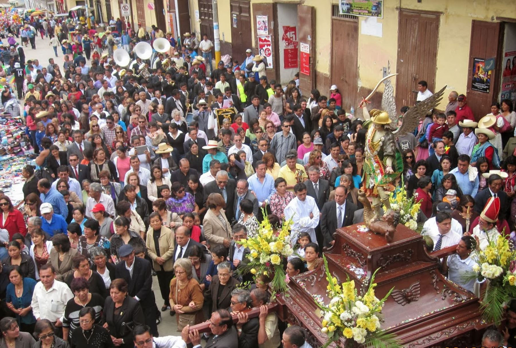 Bienvenidos a Chongos Bajo - Fiestas y Costumbres