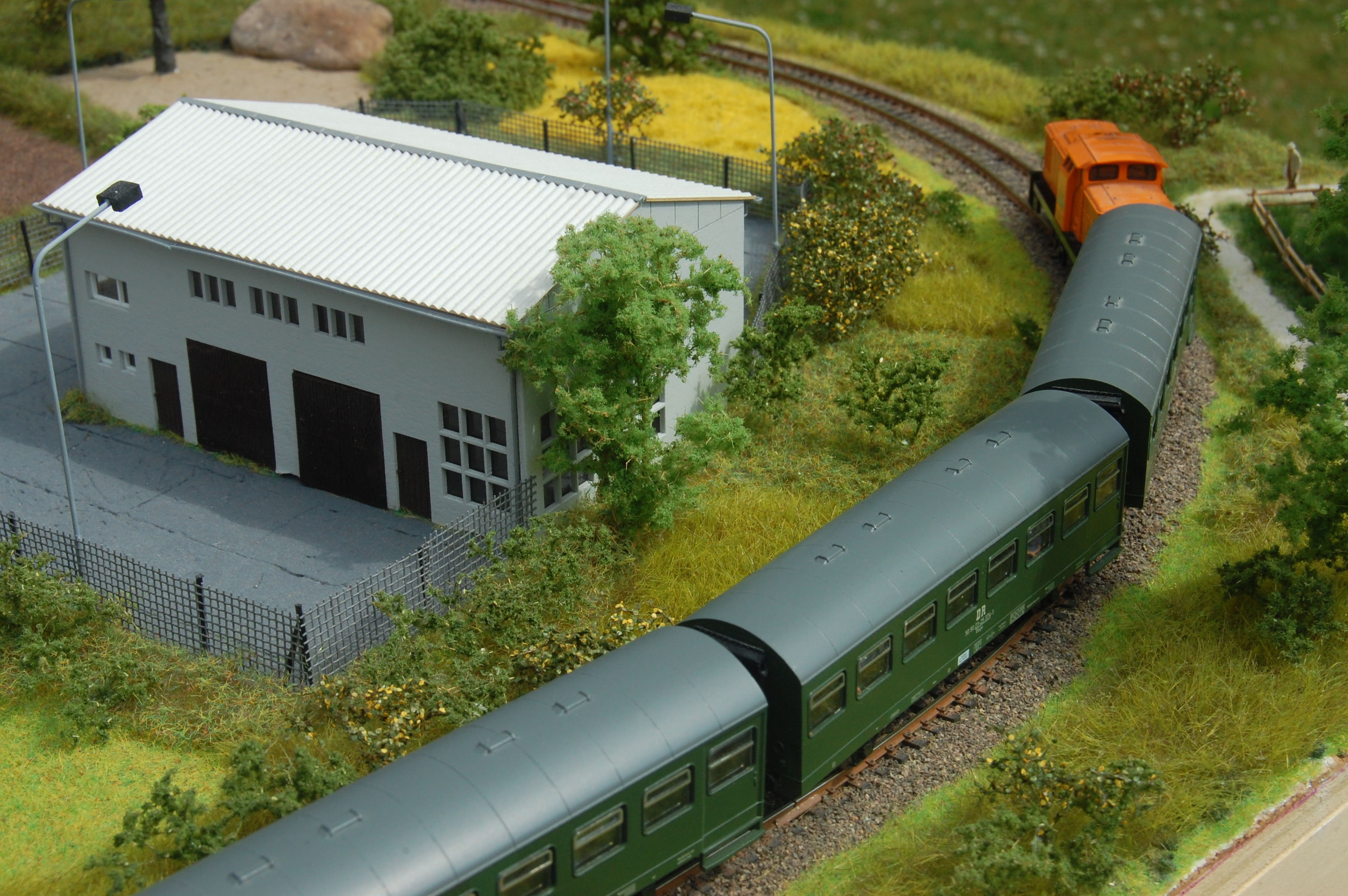 Modelleisenbahn Spurweite H0 - H0e - TT - holzwurm-senzigs Webseite!