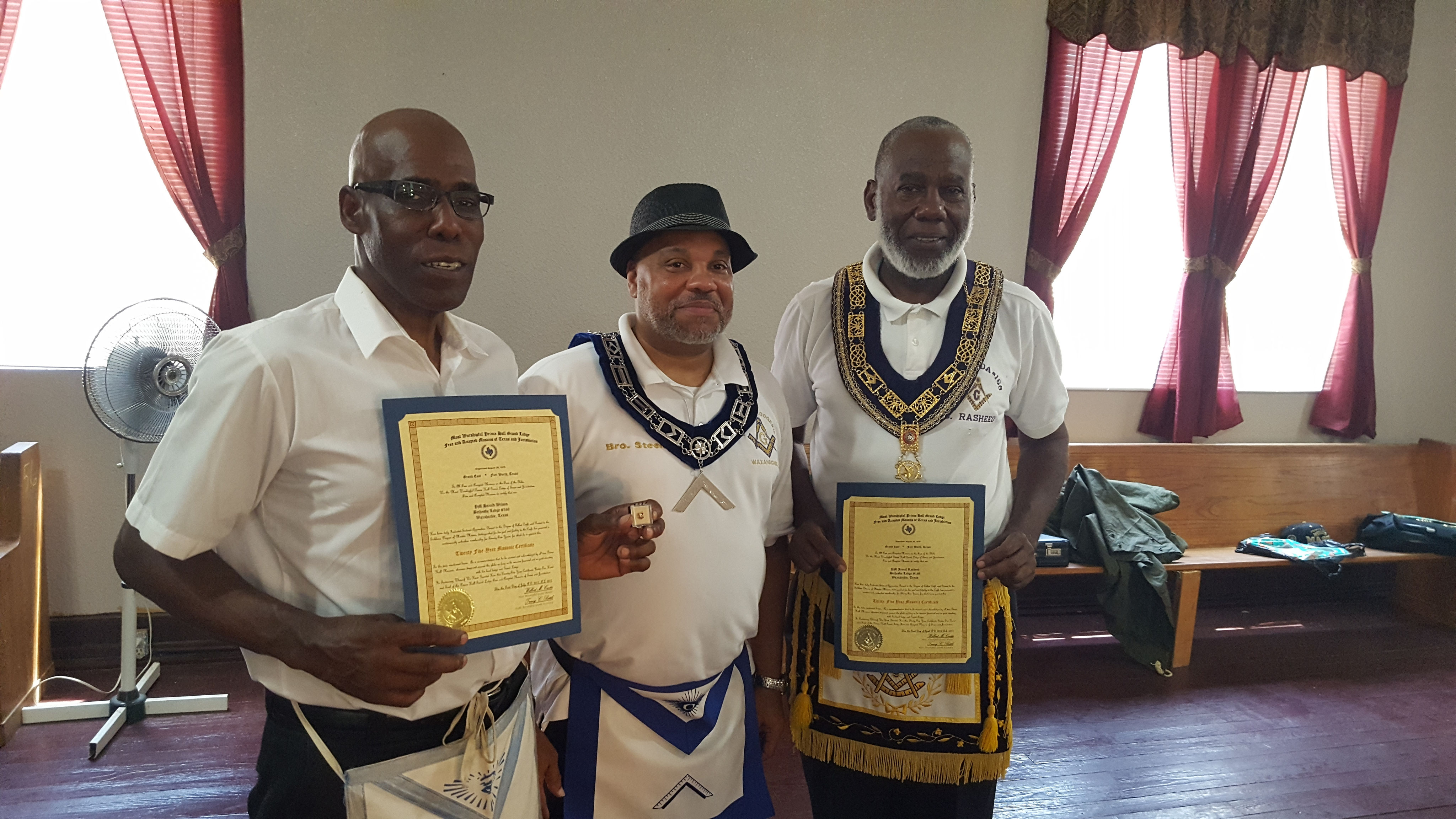 Please join my in congratulating PM Harold Wilson and PM Dr. Jamal ...