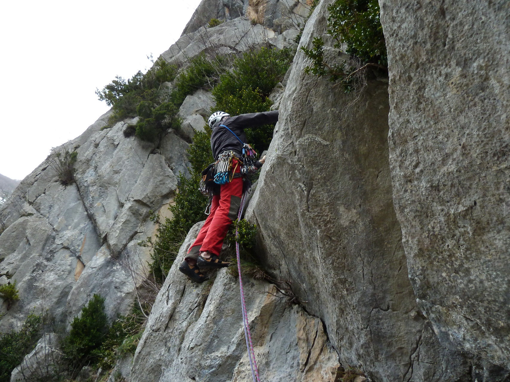 ESCALADE A LA MATURE - moniteur d'escalade