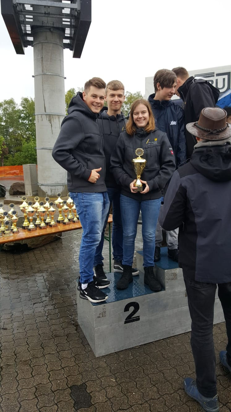 Autoslalomgruppe: 1. Sieg für Devin, Finn punktet und Alina auf P5 und ...