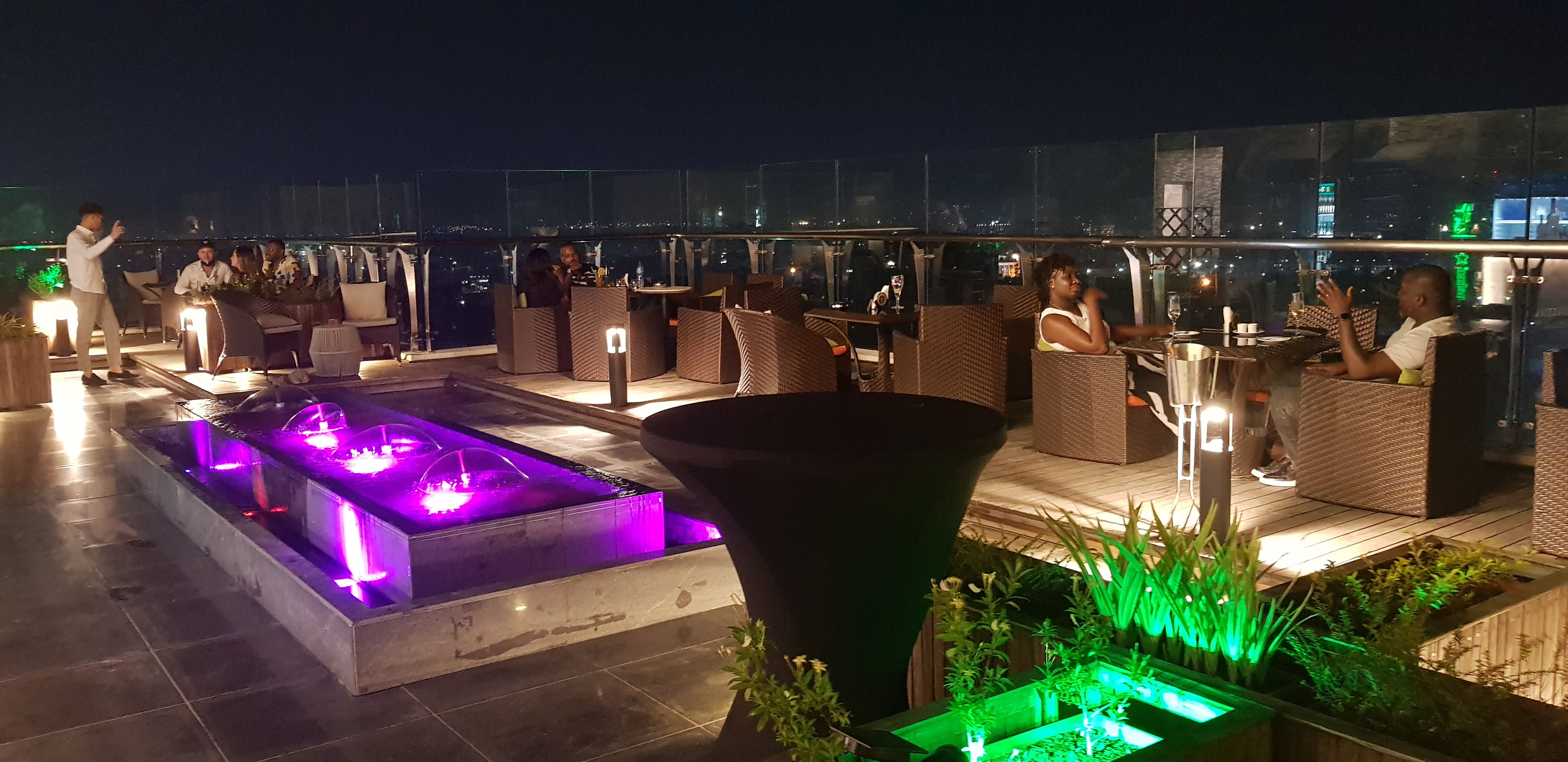 Roof Top - Site de mboteaventureafricaine-kp