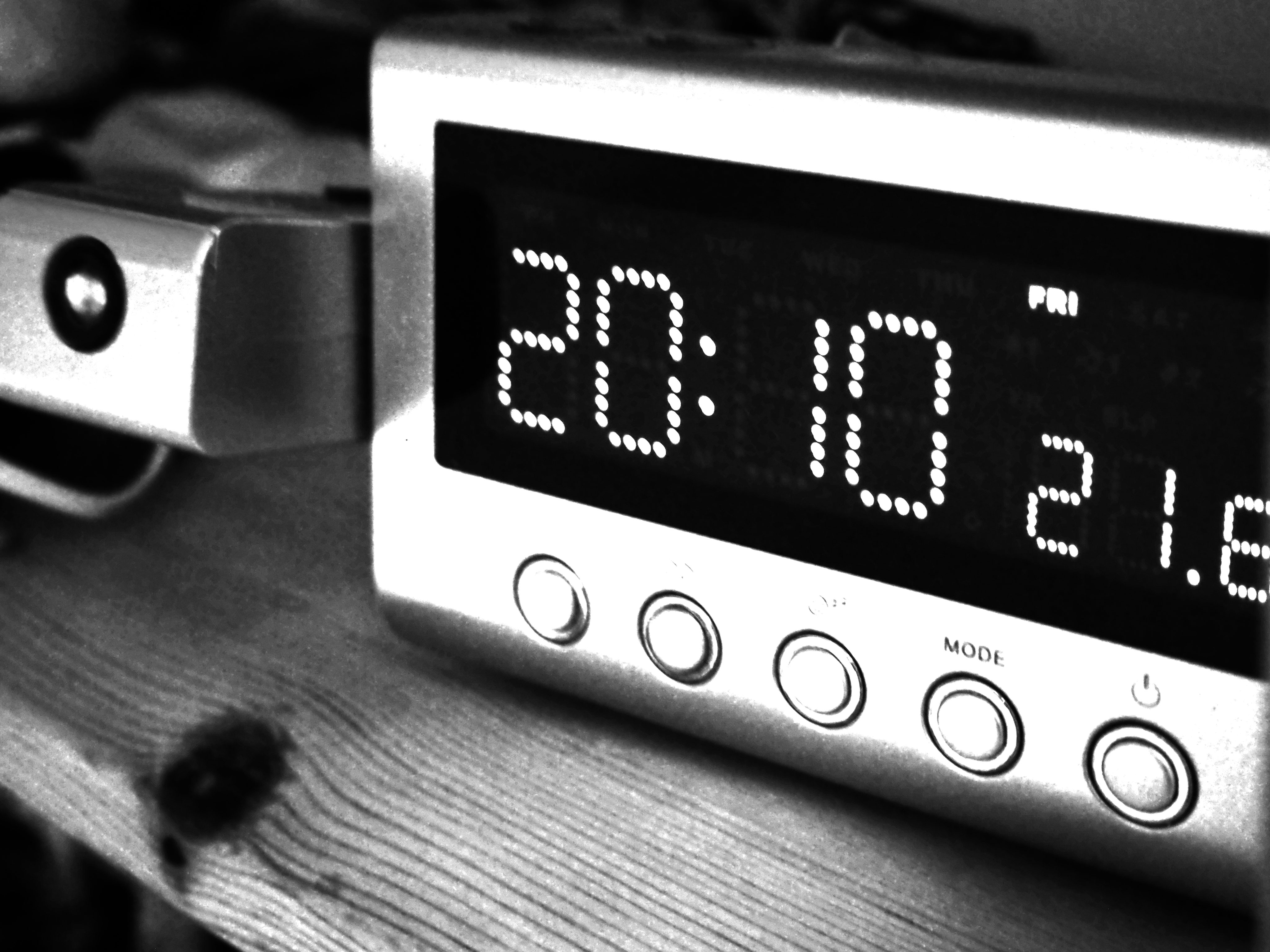 CONTRAST, MOVEMENT, PERSPECTIVE, RHYTHM & STRUCTURE AND REPEAT - De ...