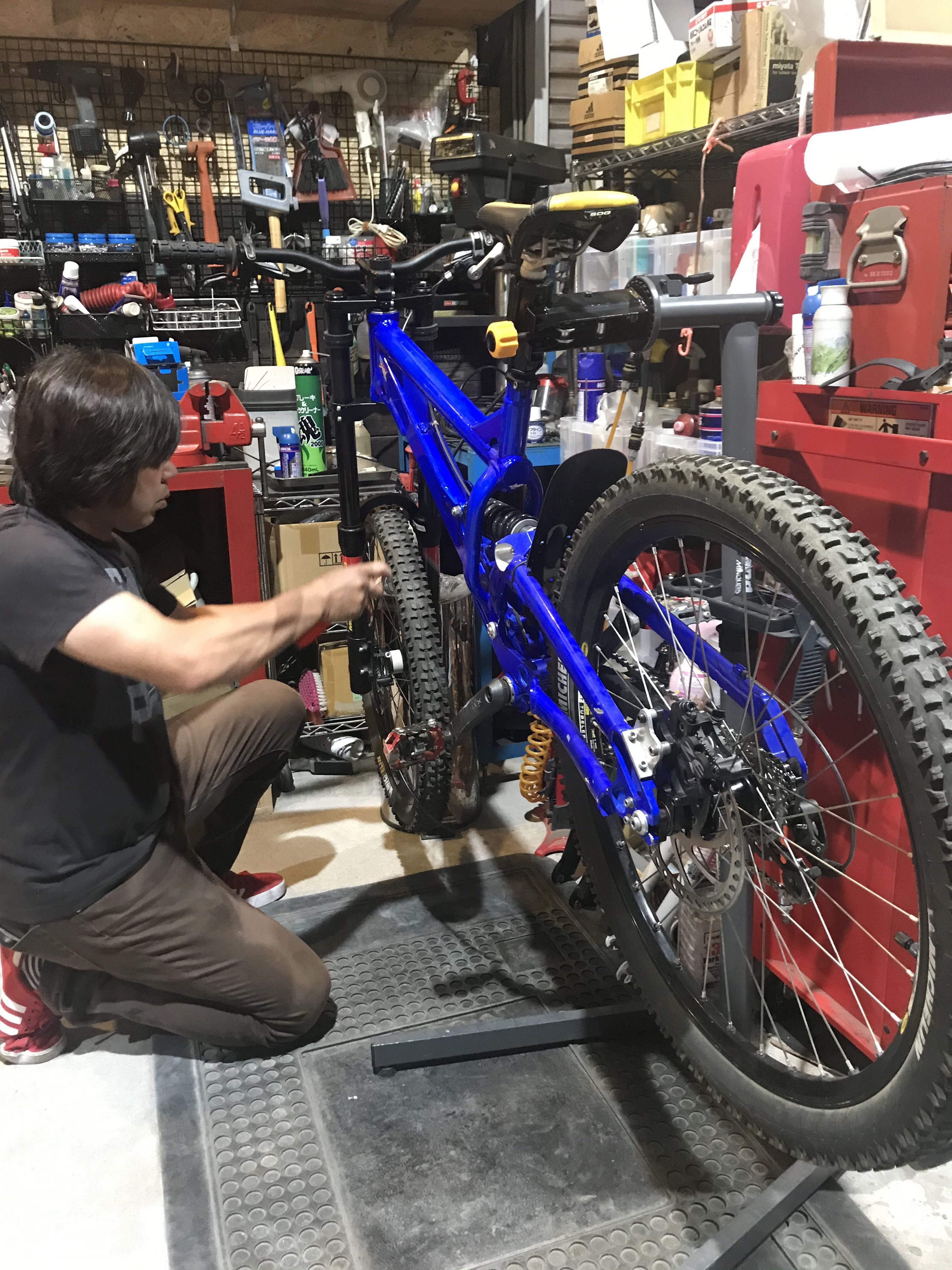 2005 BRIDGESTONE ANCHOR DH9 - 兵庫県高砂市・加古川市にある 2005 BRIDGESTONE ANCHOR DH9 - 兵庫県高砂市・加古川市にある
