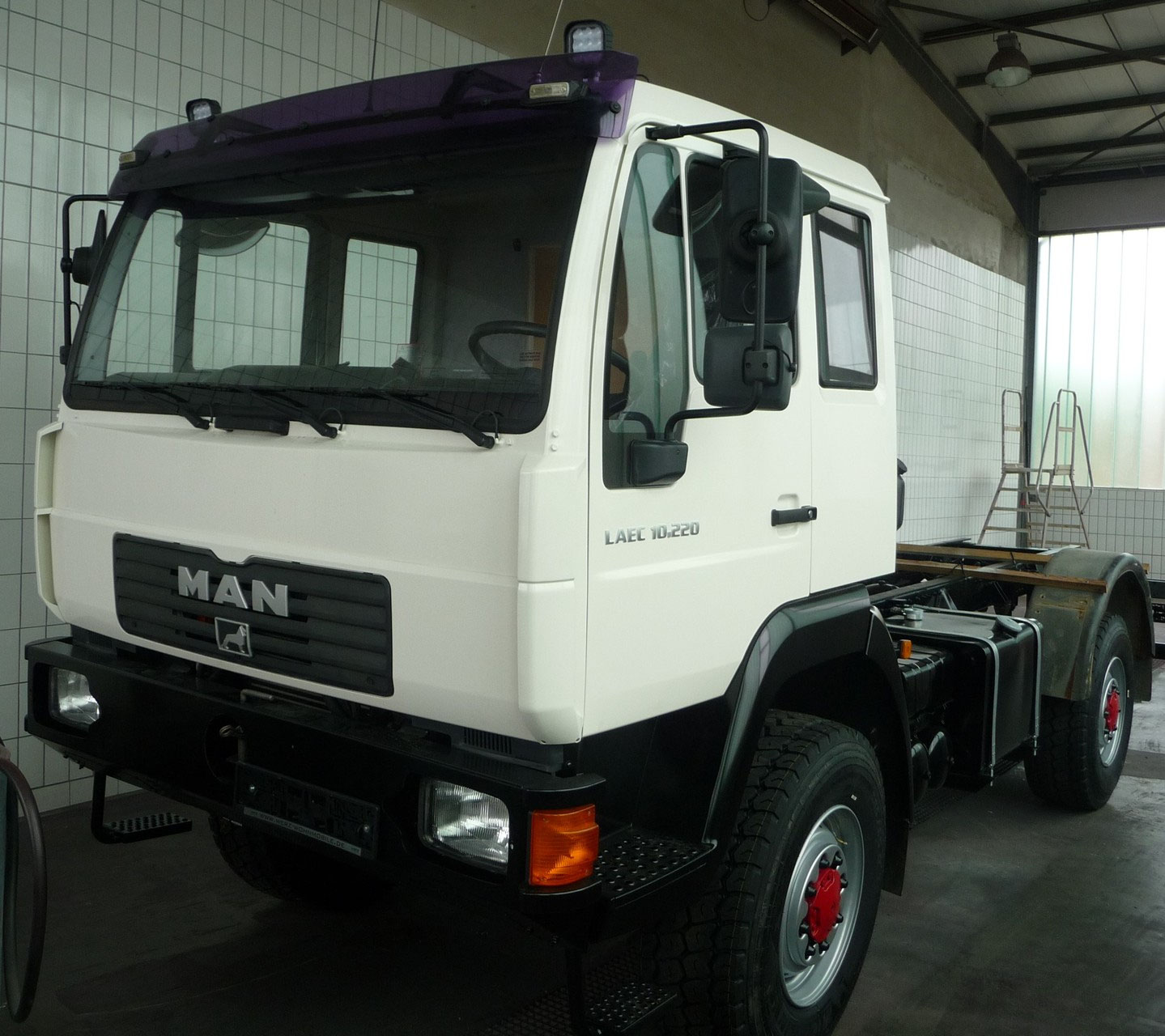 Der MAN wird aufgebaut - steyr-mobils Webseite!