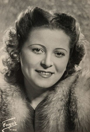 MARIA CEBOTARI (1910-1949) UNVERGESSEN: PRIMADONNA ASSOLUTA - FILMSTAR ...