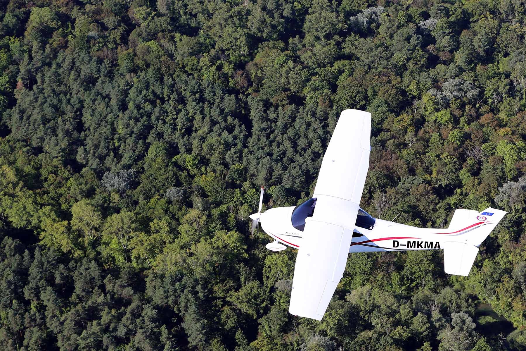 Impressionen der LEGEND 600 - LEGEND 600 - UL Flugzeug für gehobene ...