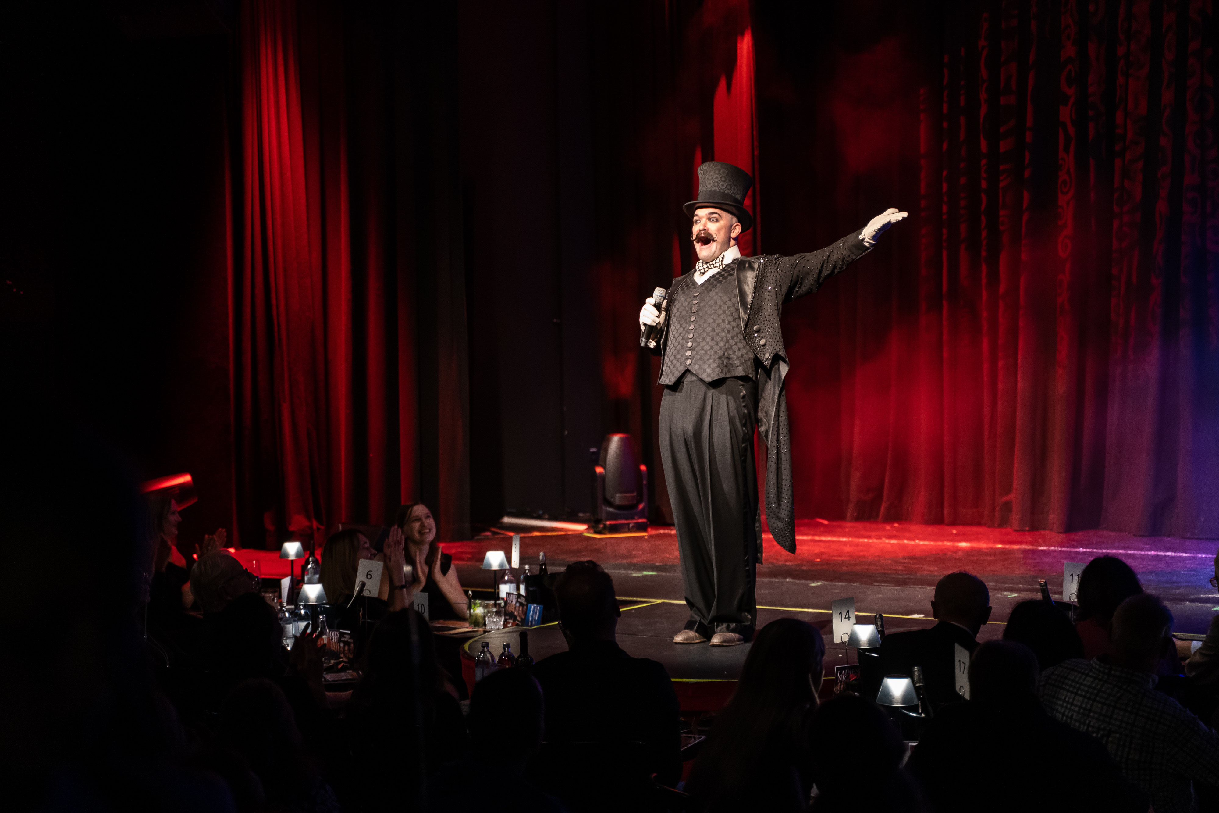 Burlesque Extravaganza - Cirque Rouge!