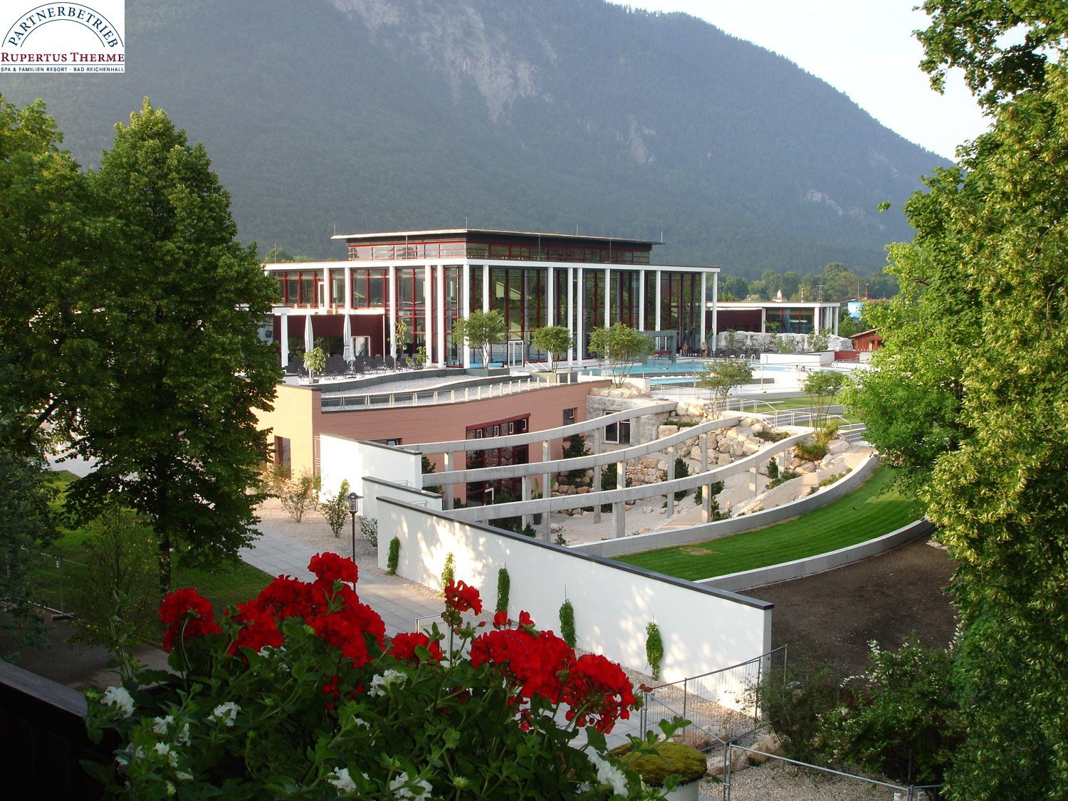 Spa & Familien Resort Rupertus Therme Bad Reichenhall - Hotel St. Georg ...