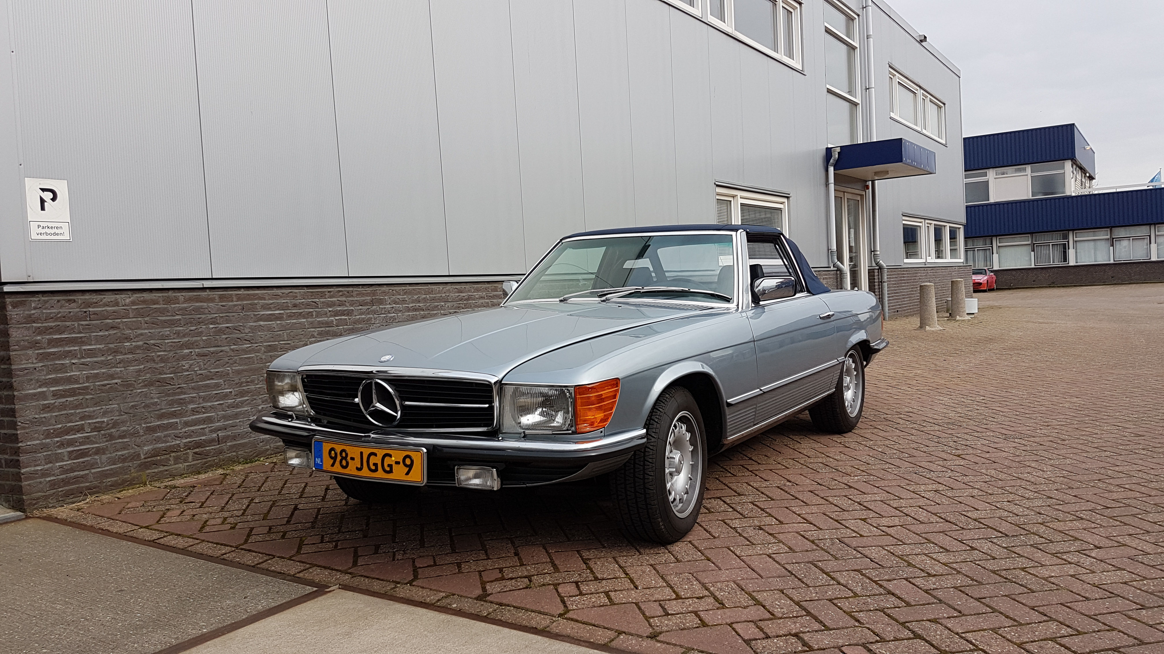 Mercedes-Benz 450SL - MultiClassics