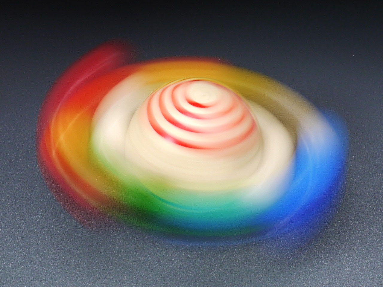 Startseite Kreisel - KREISEL-ART Kreisel zum Sammeln und Spielen