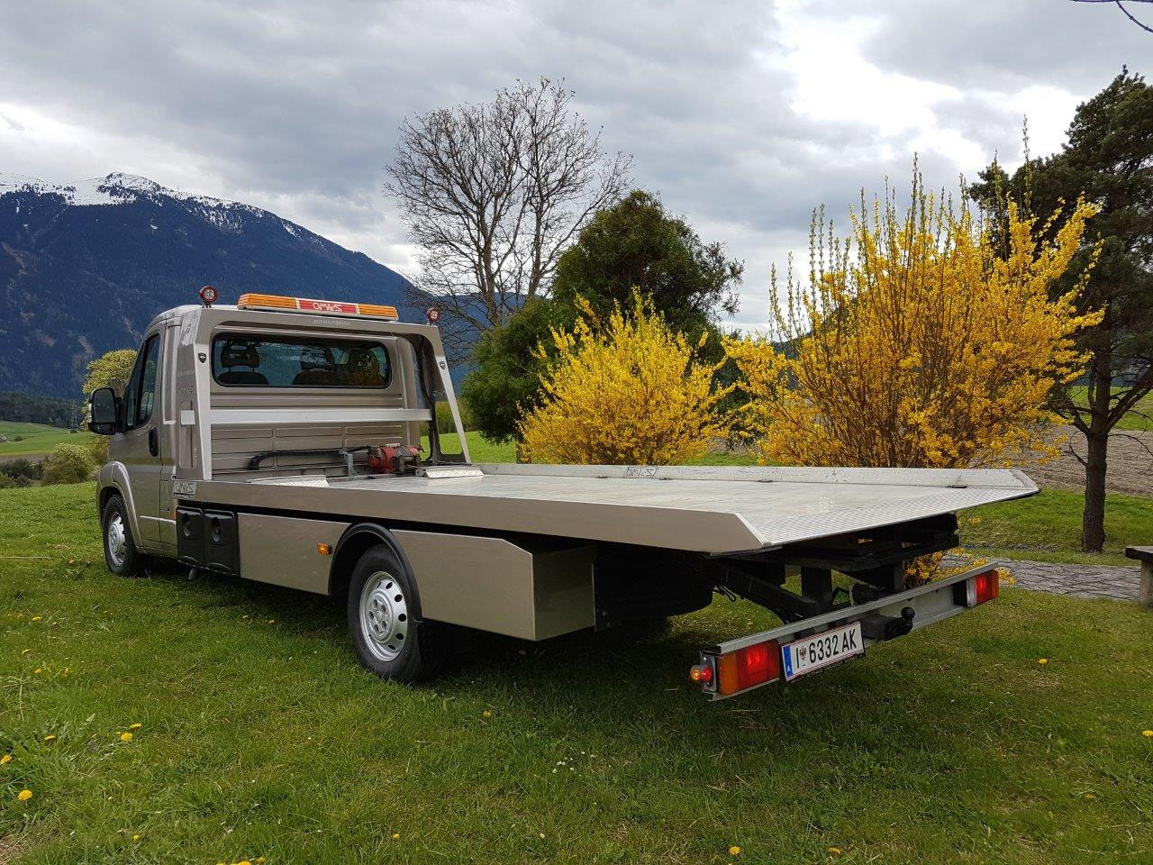 Abschleppfahrzeuge für Profis... - soraperras Webseite!