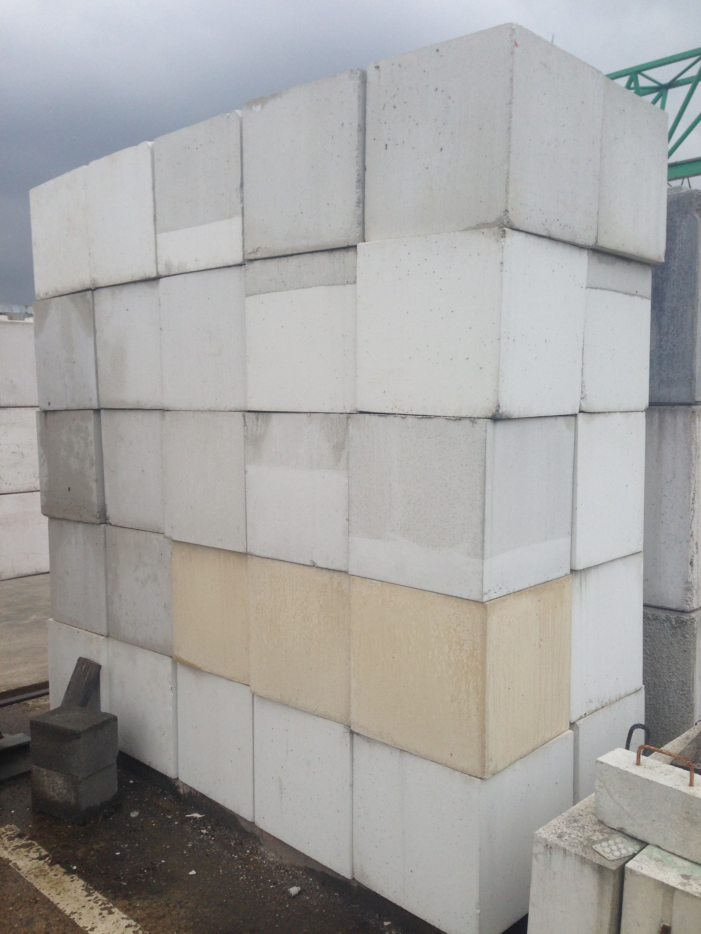 blocs beton barrieres/bornes - B-Block Safe Solutions. bescherming ...