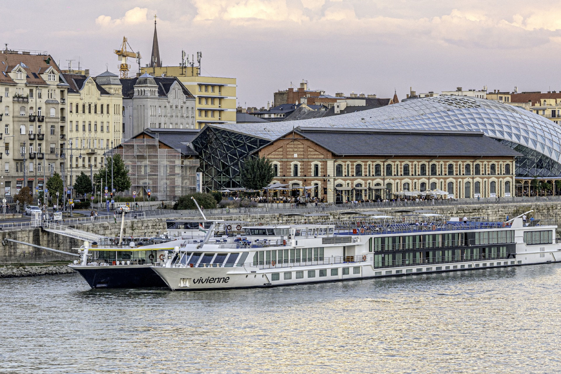 Vivienne - Kreuzfahrtzentrum.at