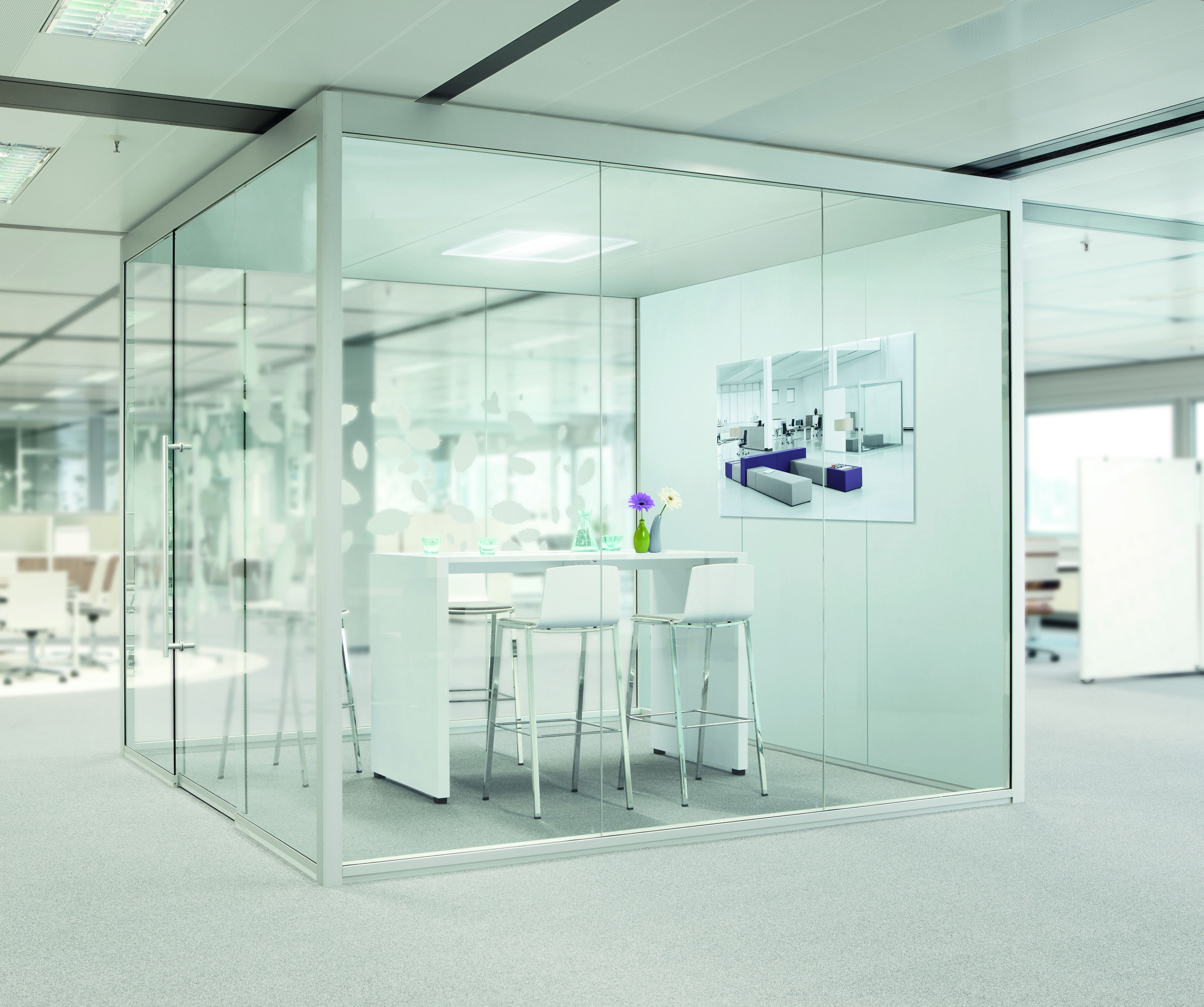 Planning and creation of workplace concepts - UHS Unique Home Solutions