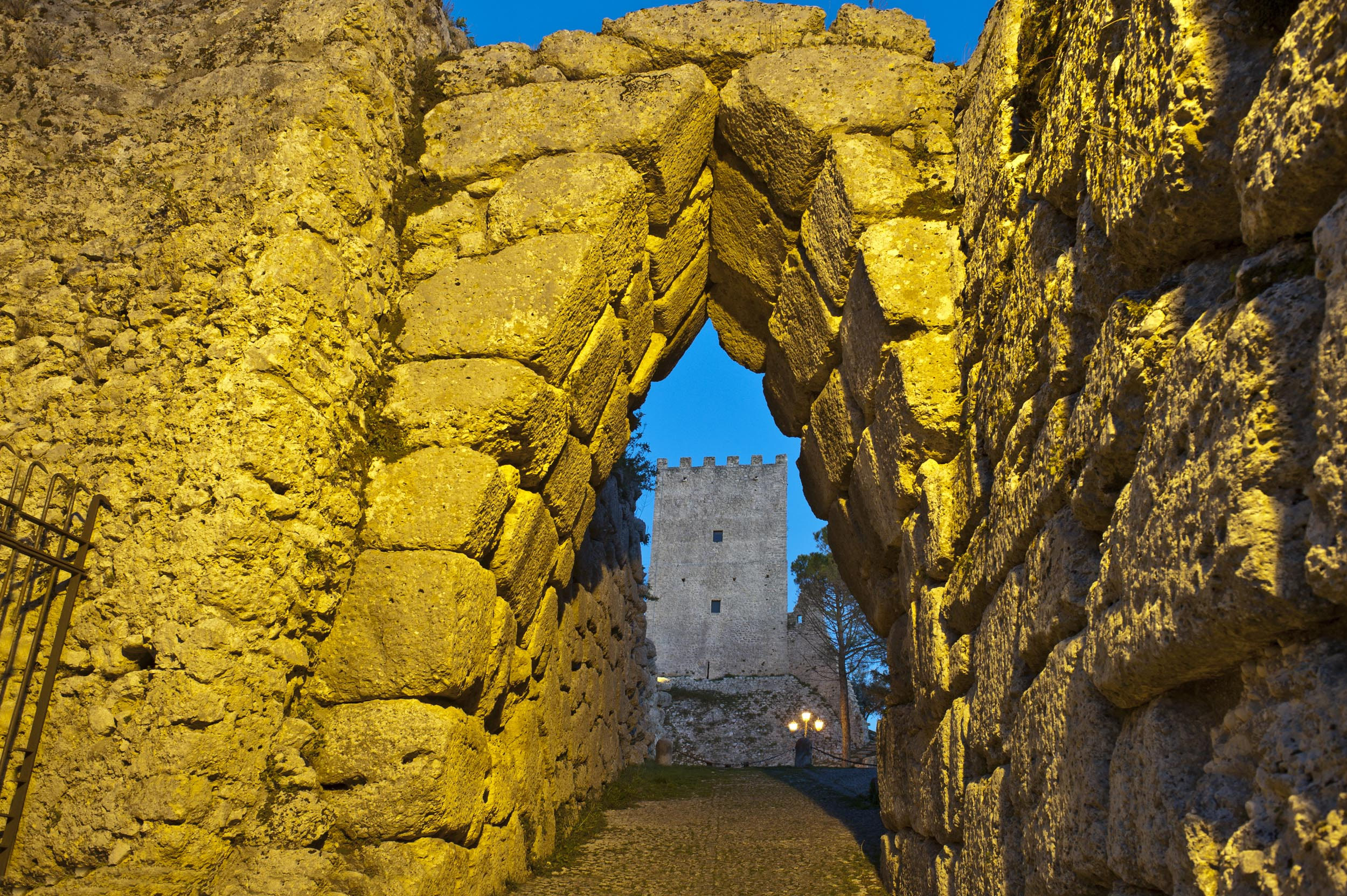 Arco a sesto acuto - Benvenuti su gilbertopompilio!