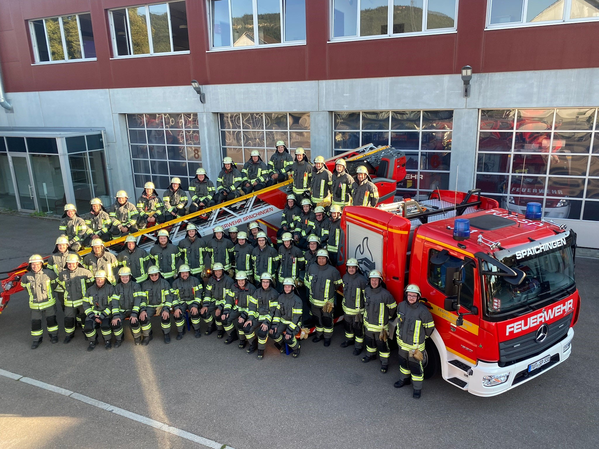 Neue Schutzkleidung für Spaichingens Feuerwehrleute - Feuerwehr Spaichingen